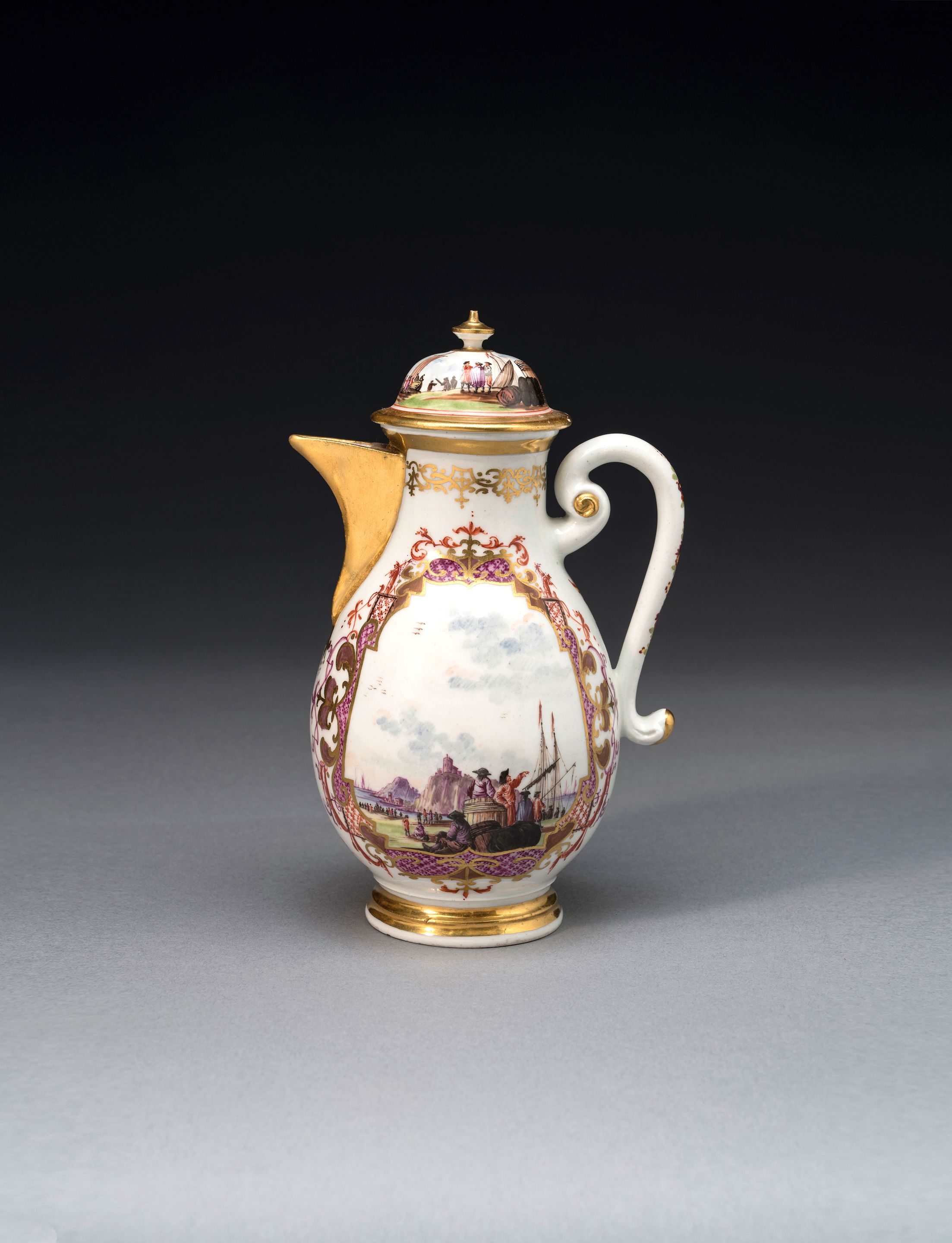 Bonhams : A Meissen coffee pot and cover, circa 1730