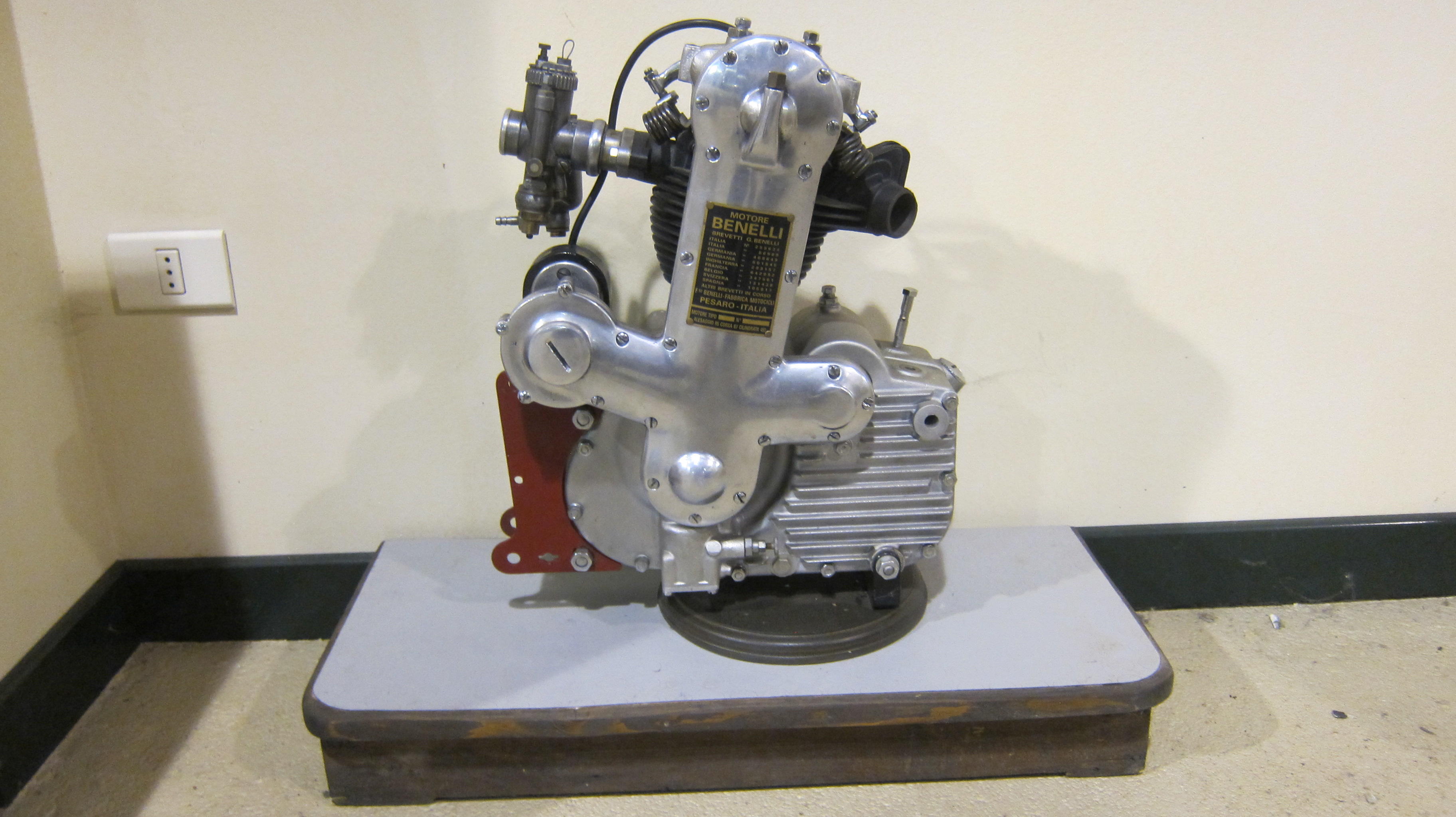 Bonhams Cars : A Benelli Four-stroke OHC engine