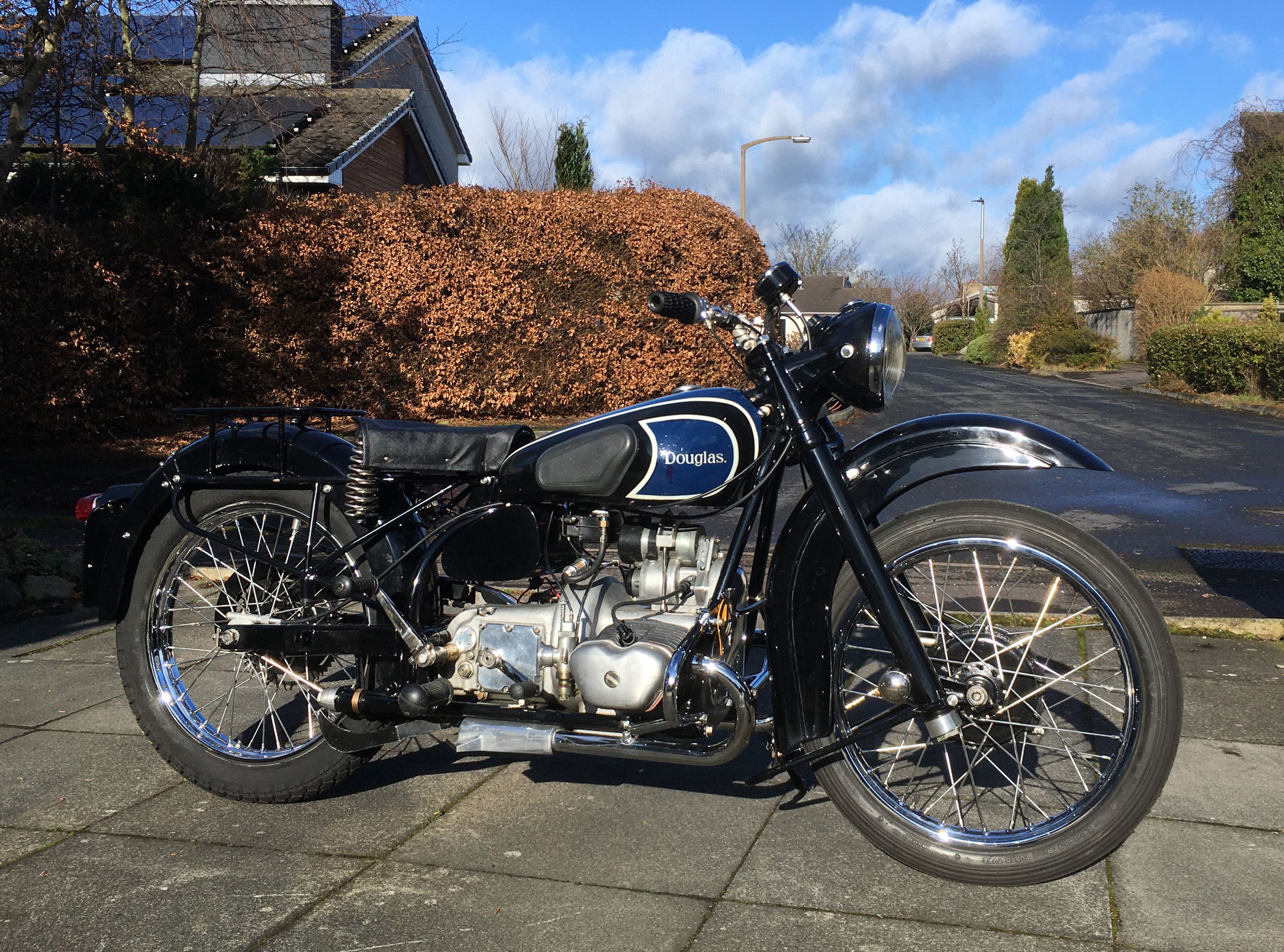 Bonhams Cars : 1947 Douglas 348cc T35 De Luxe Frame no. 1753 Engine no ...