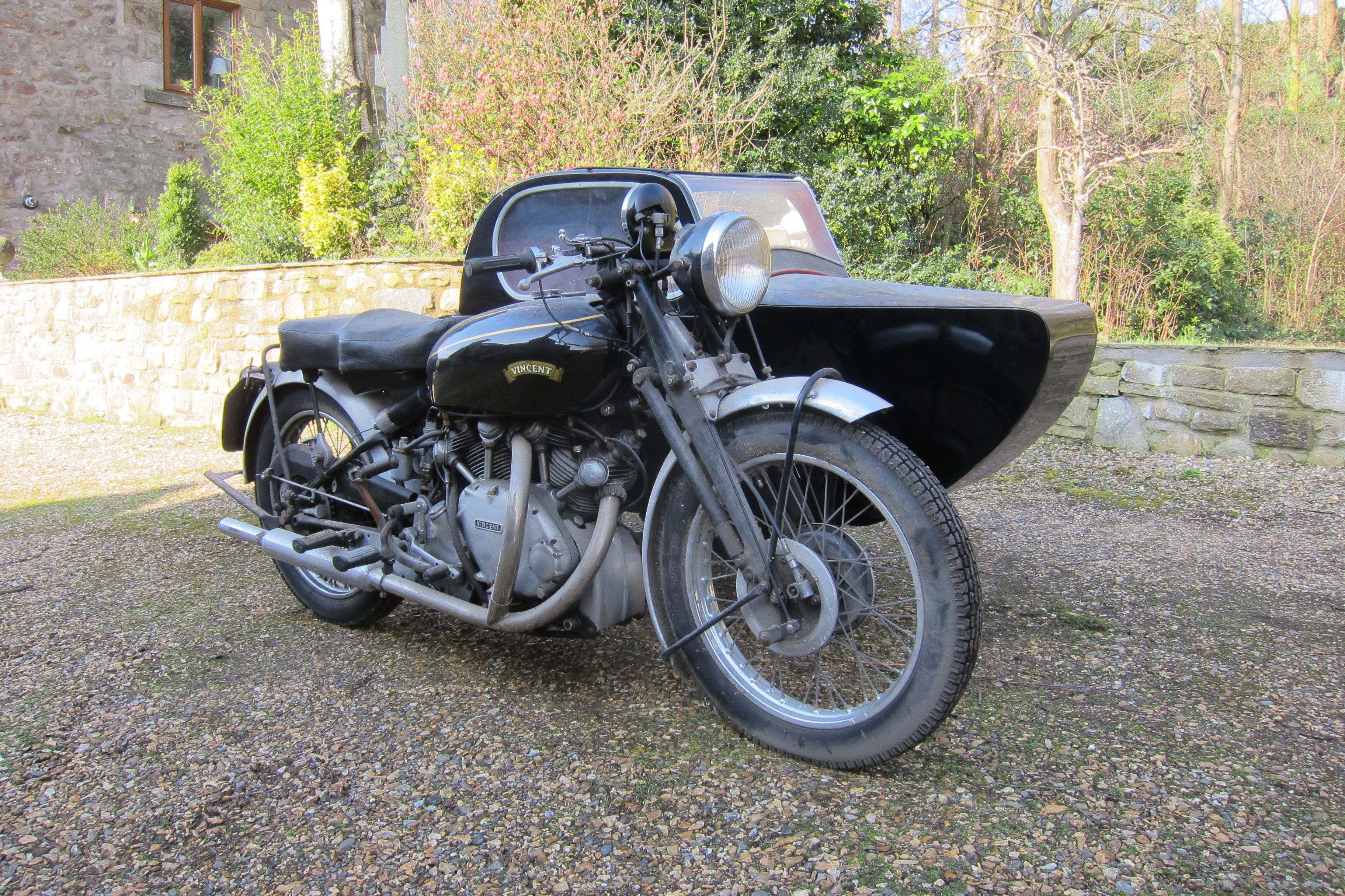 Bonhams Cars : 1952 Vincent 998cc Series-C Rapide Watsonian Combination ...
