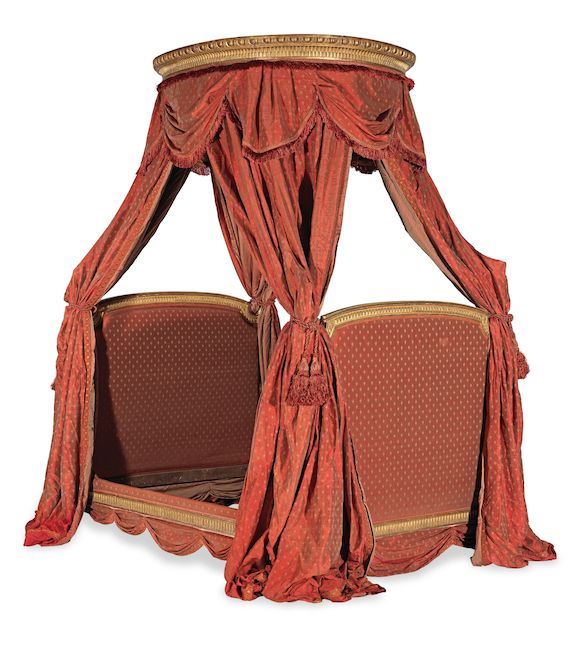 Bonhams : A Louis XVI giltwood lit a la Polonaise