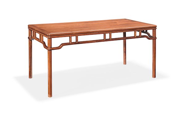 Bonhams : A large Ming-style huanghuali table
