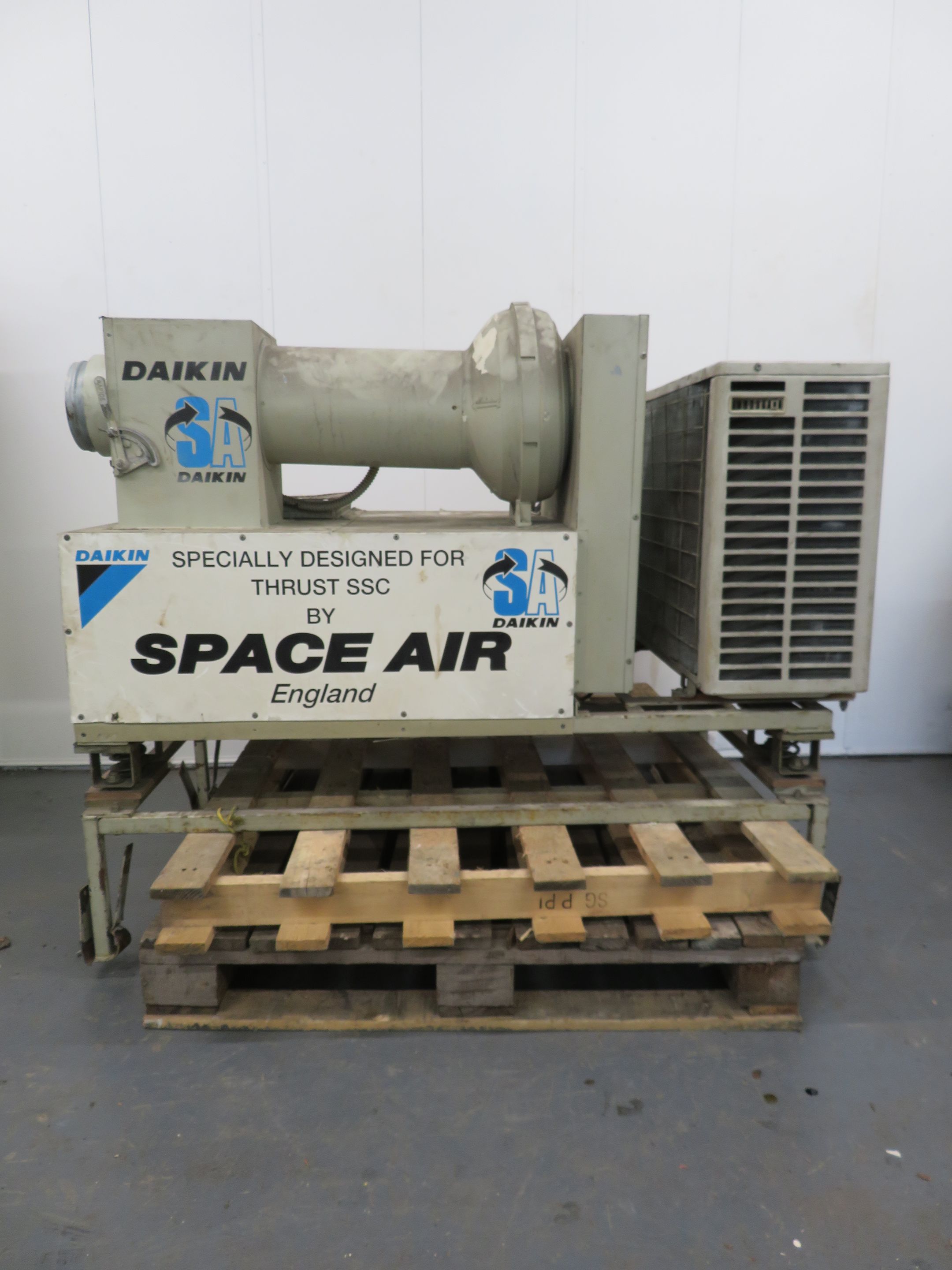 Bonhams Cars : A Thrust SSC Supersonic DAIKIN cold-air starter