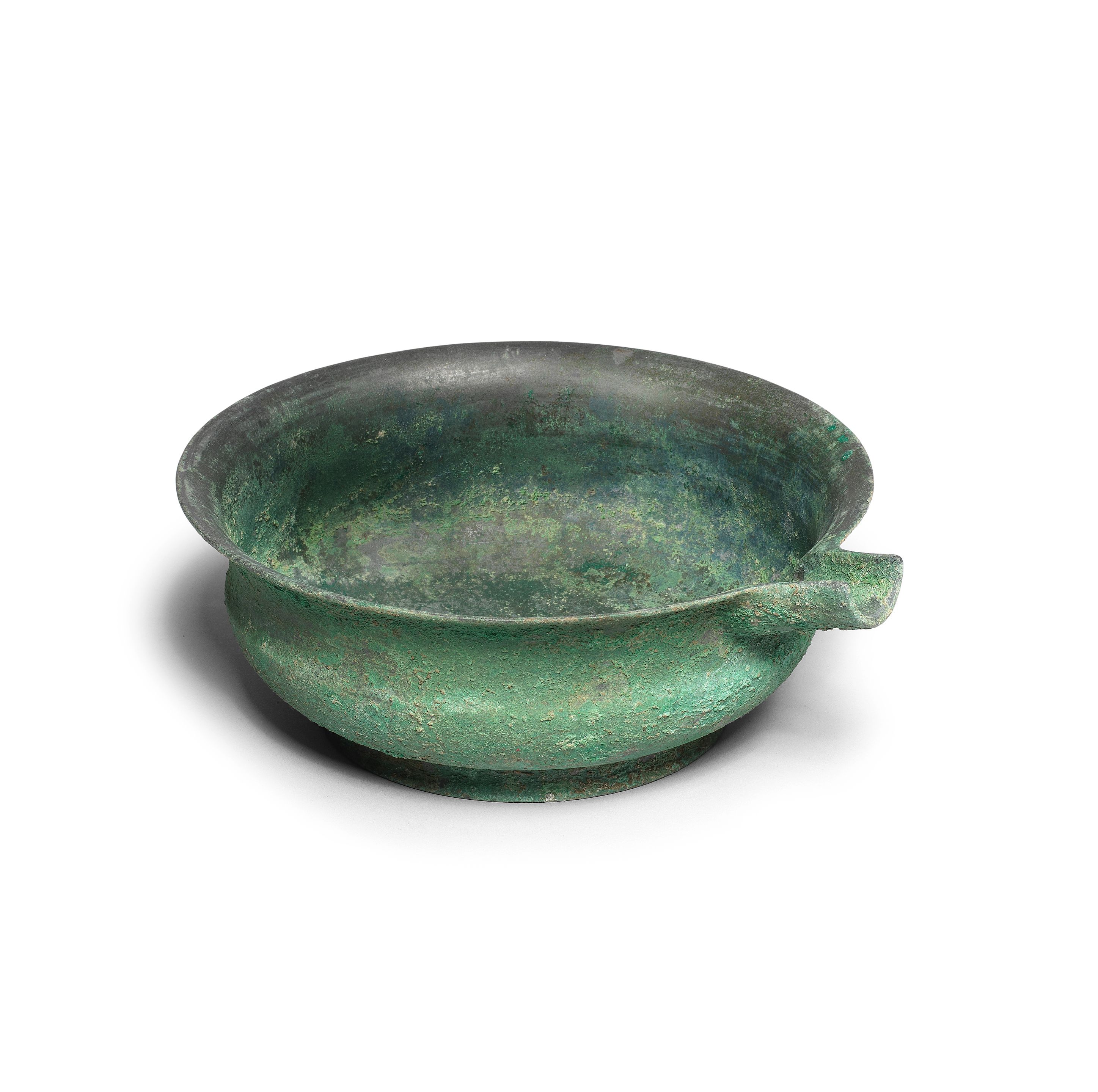 Bonhams : A BRONZE POURING VESSEL, YI Tang Dynasty