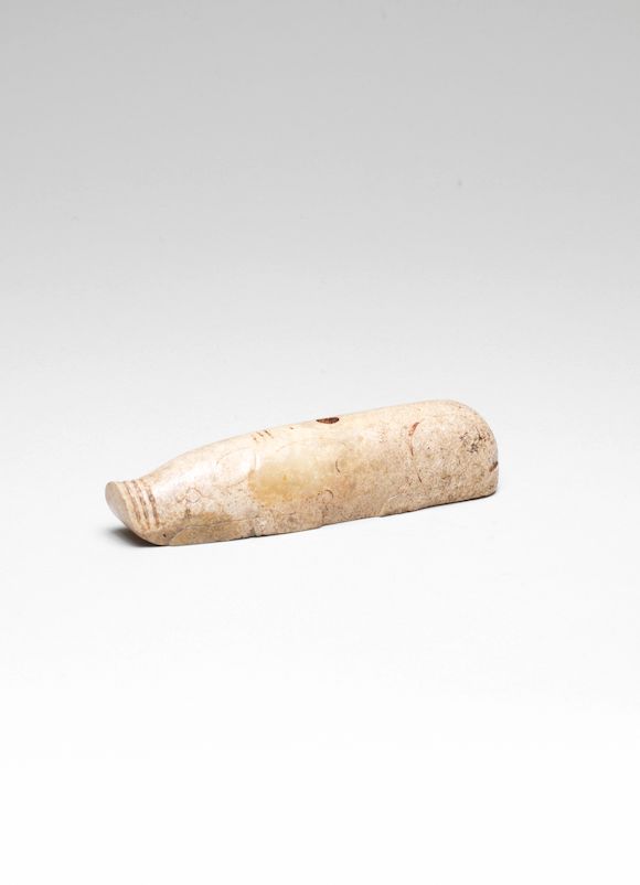 Bonhams : A RARE CALCIFIED JADE CARVING OF A PIG Han Dynasty (2)
