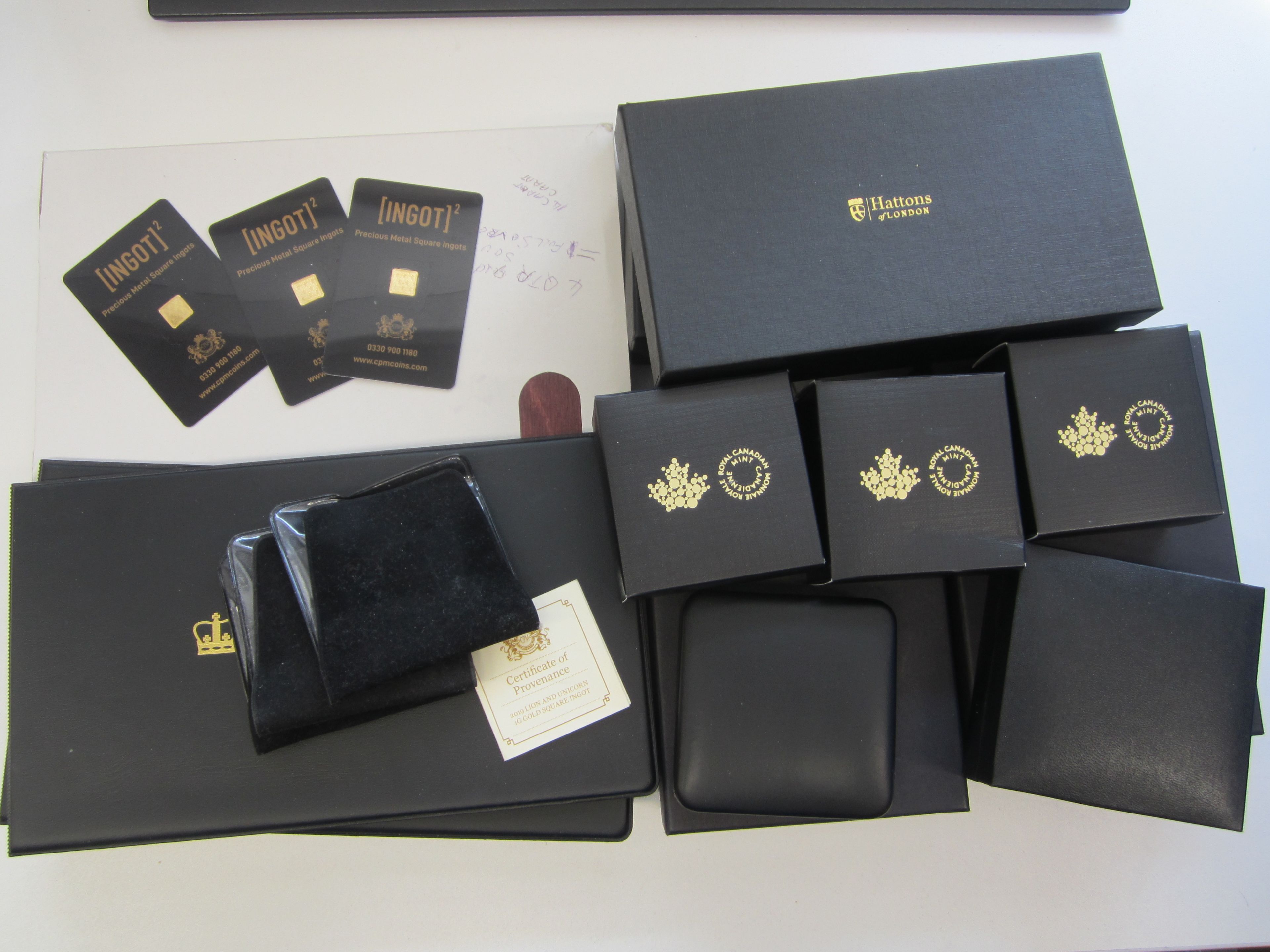 Bonhams : World Commemorative Gold Coins,