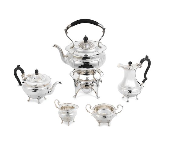 Bonhams : A five-piece silver tea service Goldsmiths & Silversmiths Co ...