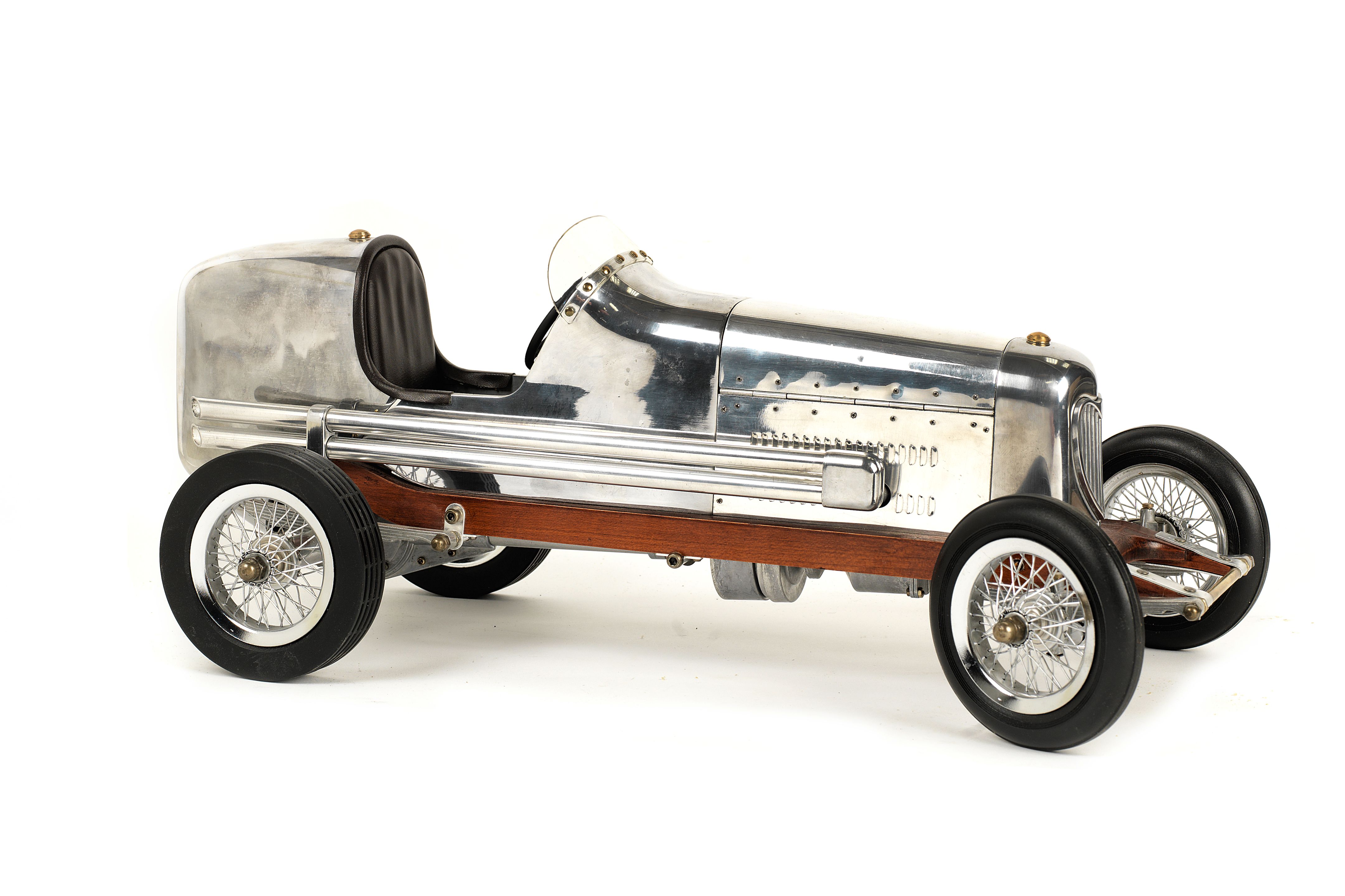 Bonhams Cars : A model of a 1920s Indianapolis racing car, ((5))