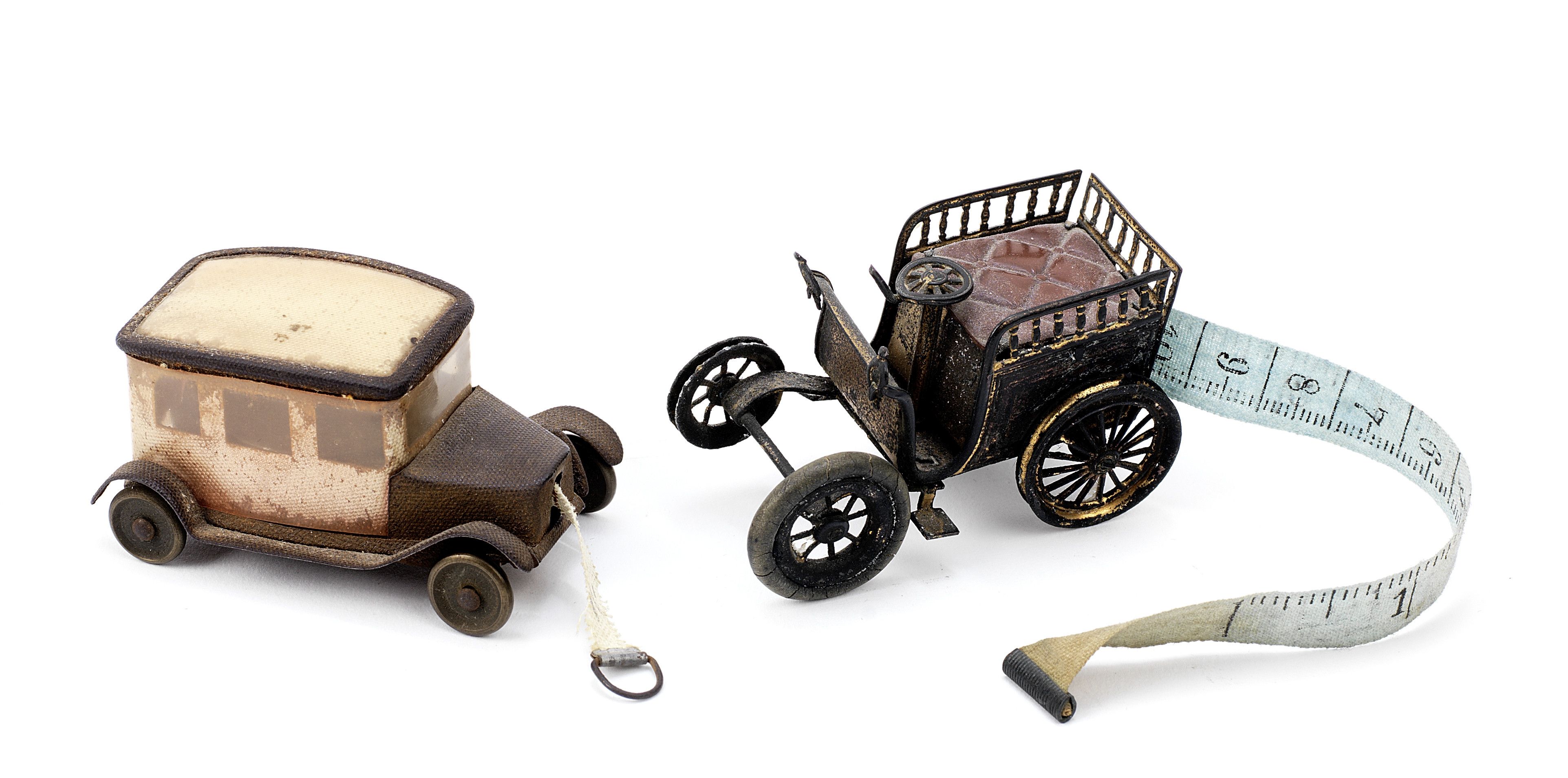 Bonhams Cars : Two Motor Car novelty tape measures ((2))