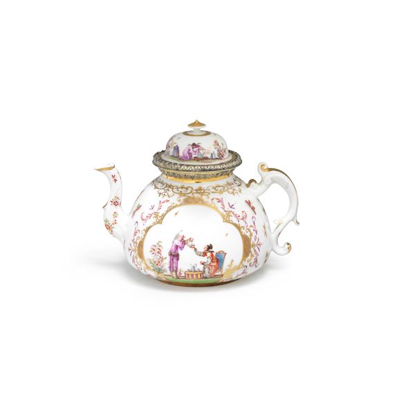 Bonhams : A Meissen KPM silver-gilt-mounted teapot and cover, circa 1725