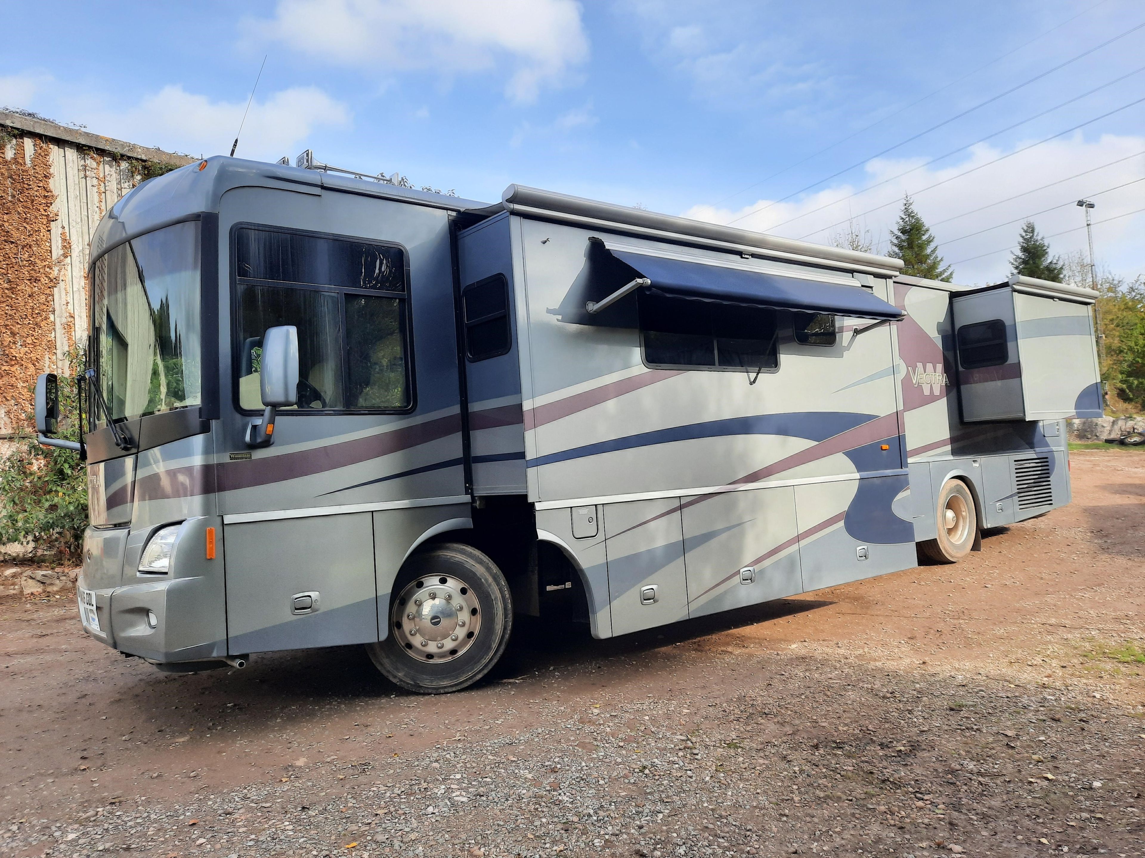 Bonhams Cars : One owner from new,2005 Winnebago Vectra Evolution ...