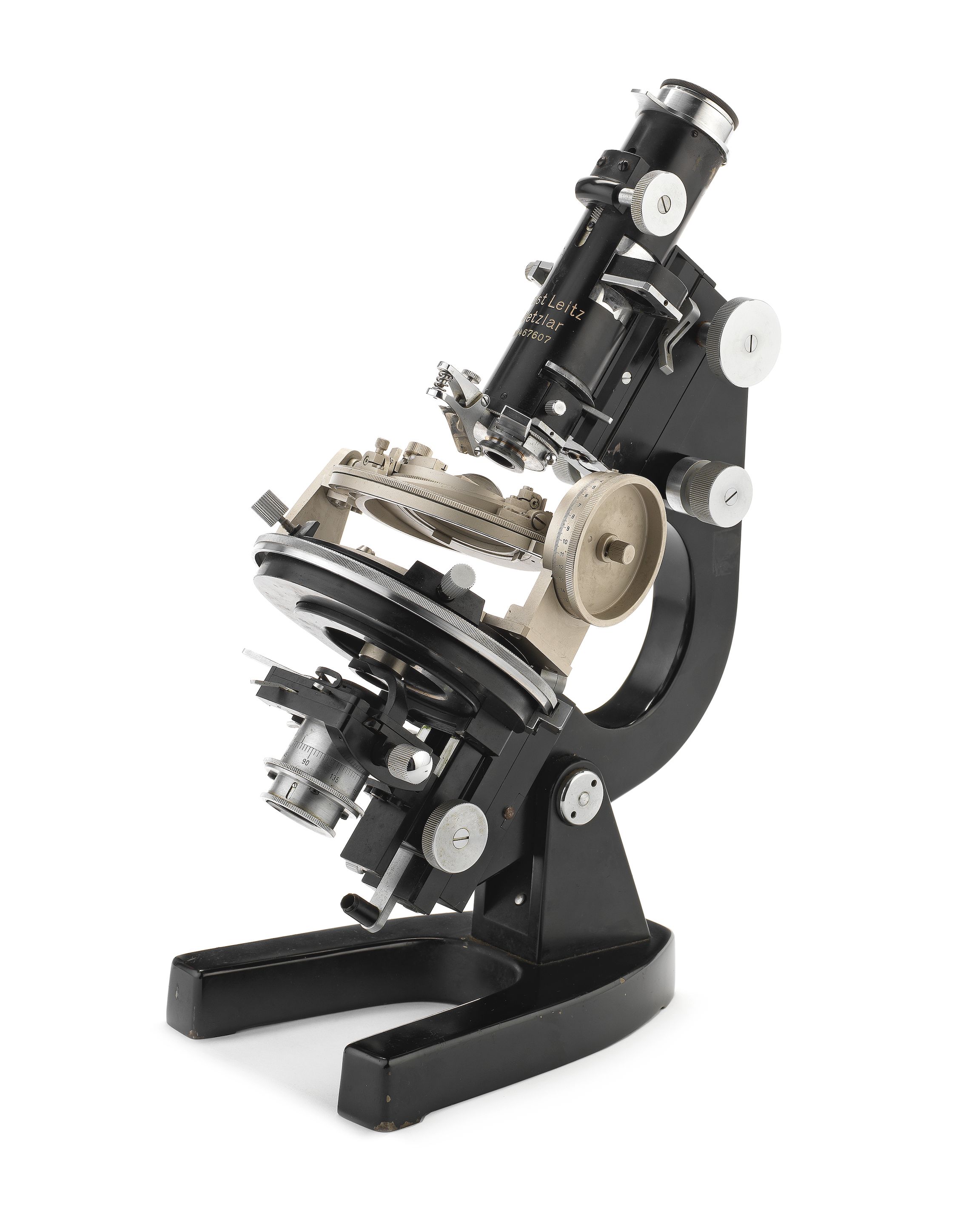 Bonhams : A rare Leitz petrological microscope, German, mid 20th century,