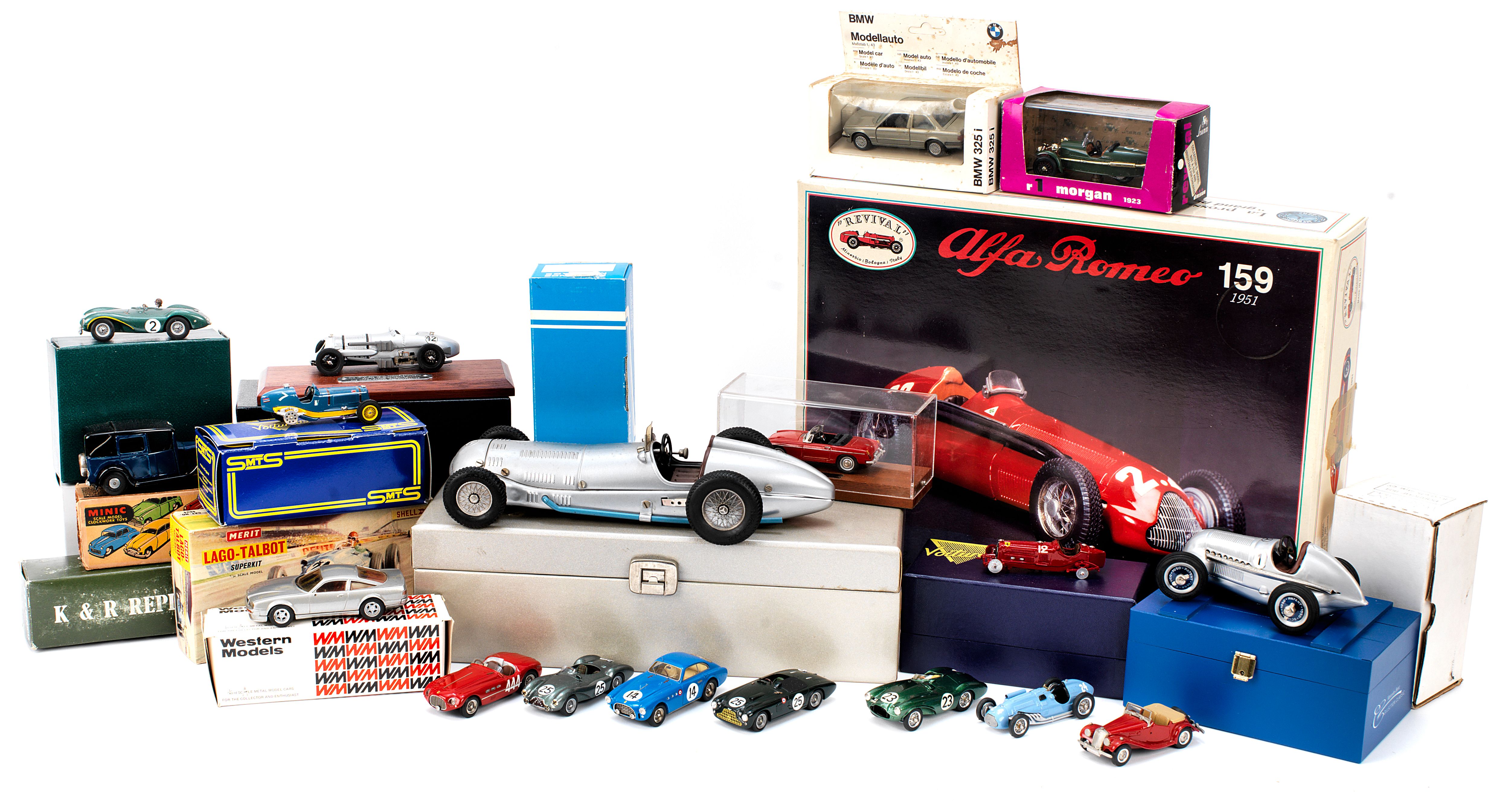 Bonhams Cars : Assorted boxed toys and models, ((24))