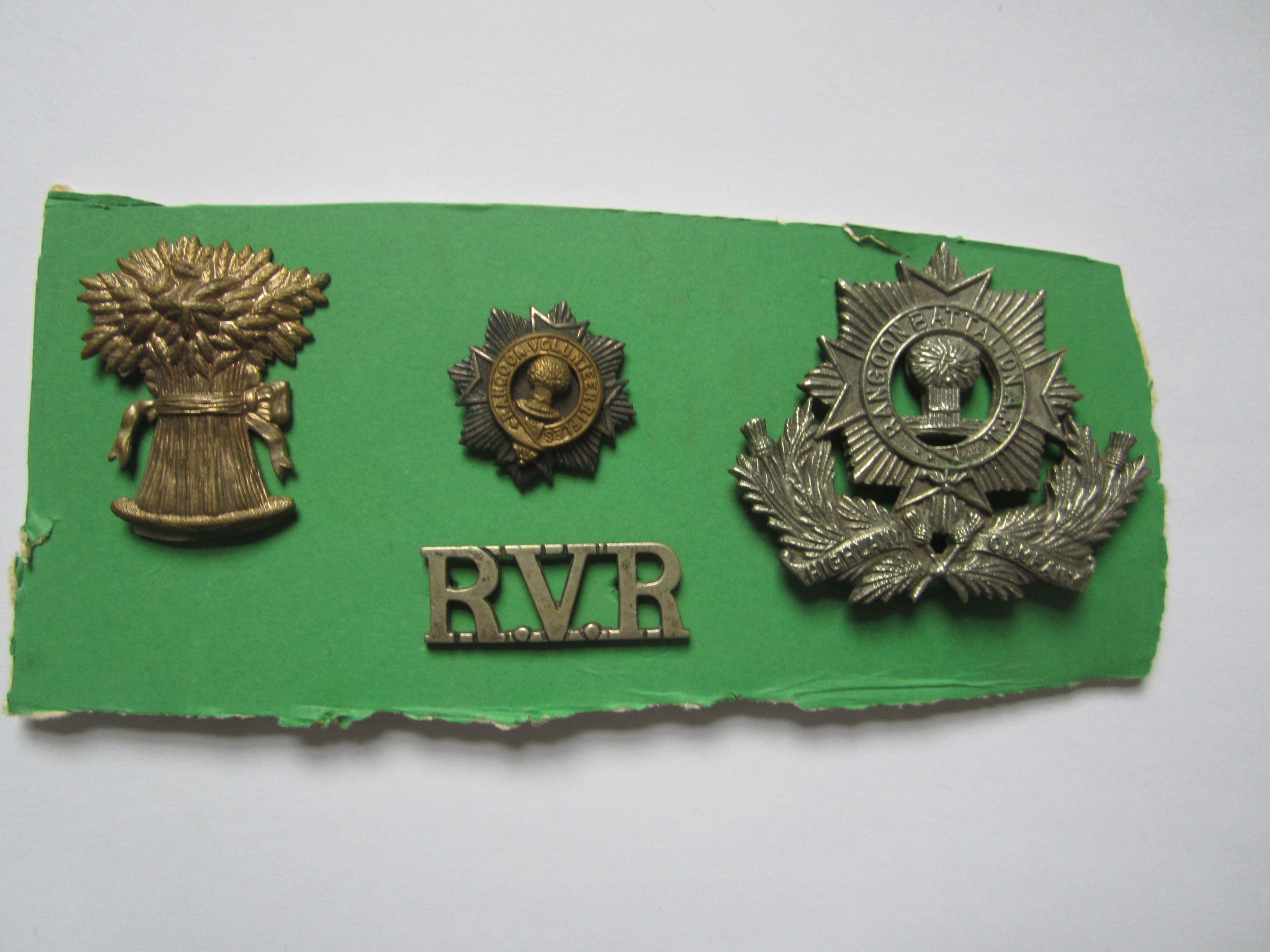 Bonhams : Rangoon Volunteer Rifles/ Rangoon Battalion Insignia,