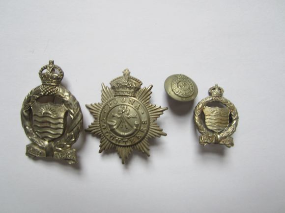 Bonhams : Poona Volunteer Rifles & 1st Punjab Volunteer Rifles Insignia,