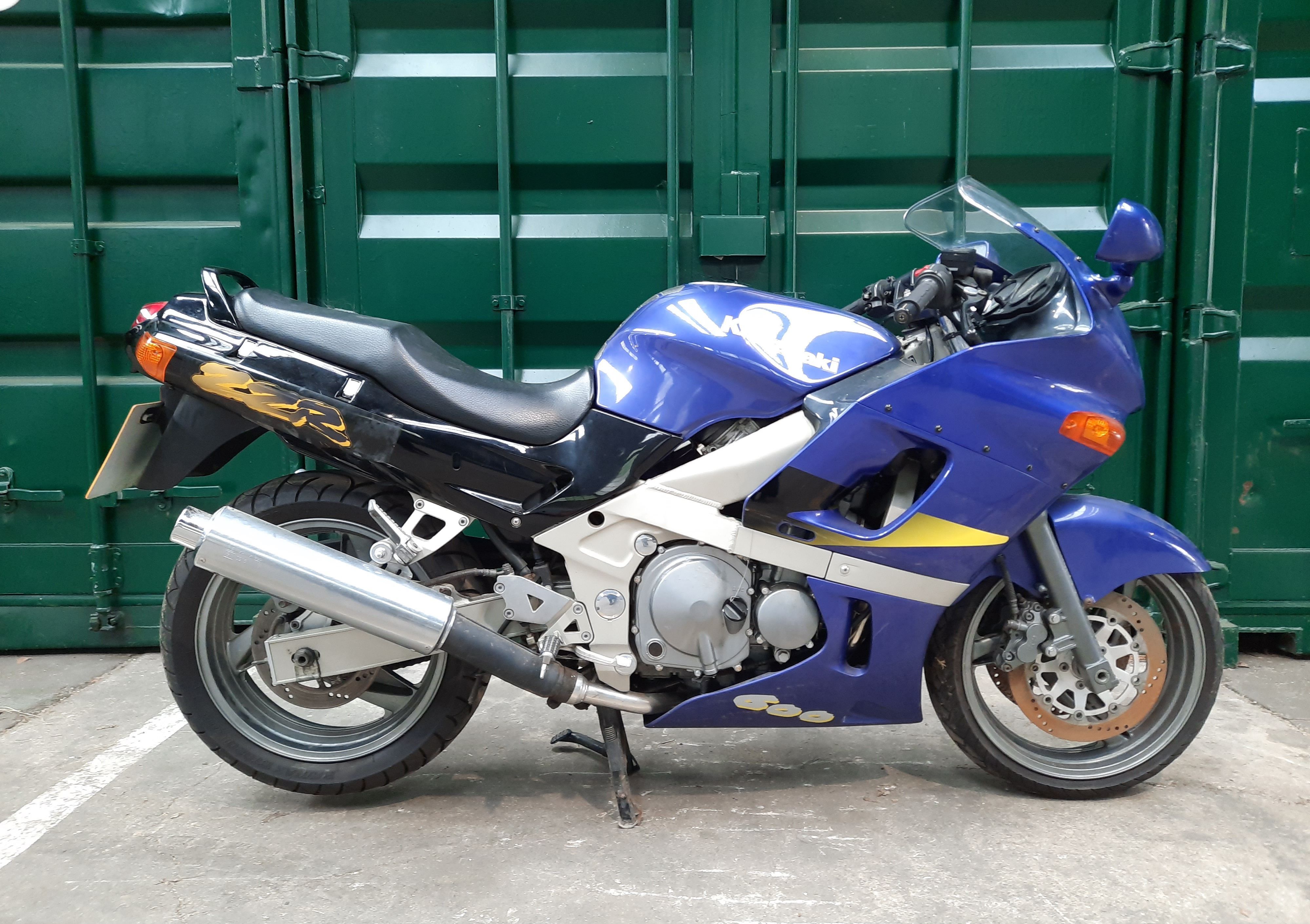 Bonhams Cars : Property of a deceased's estate, c.1995 Kawasaki ZZ-R600 ...