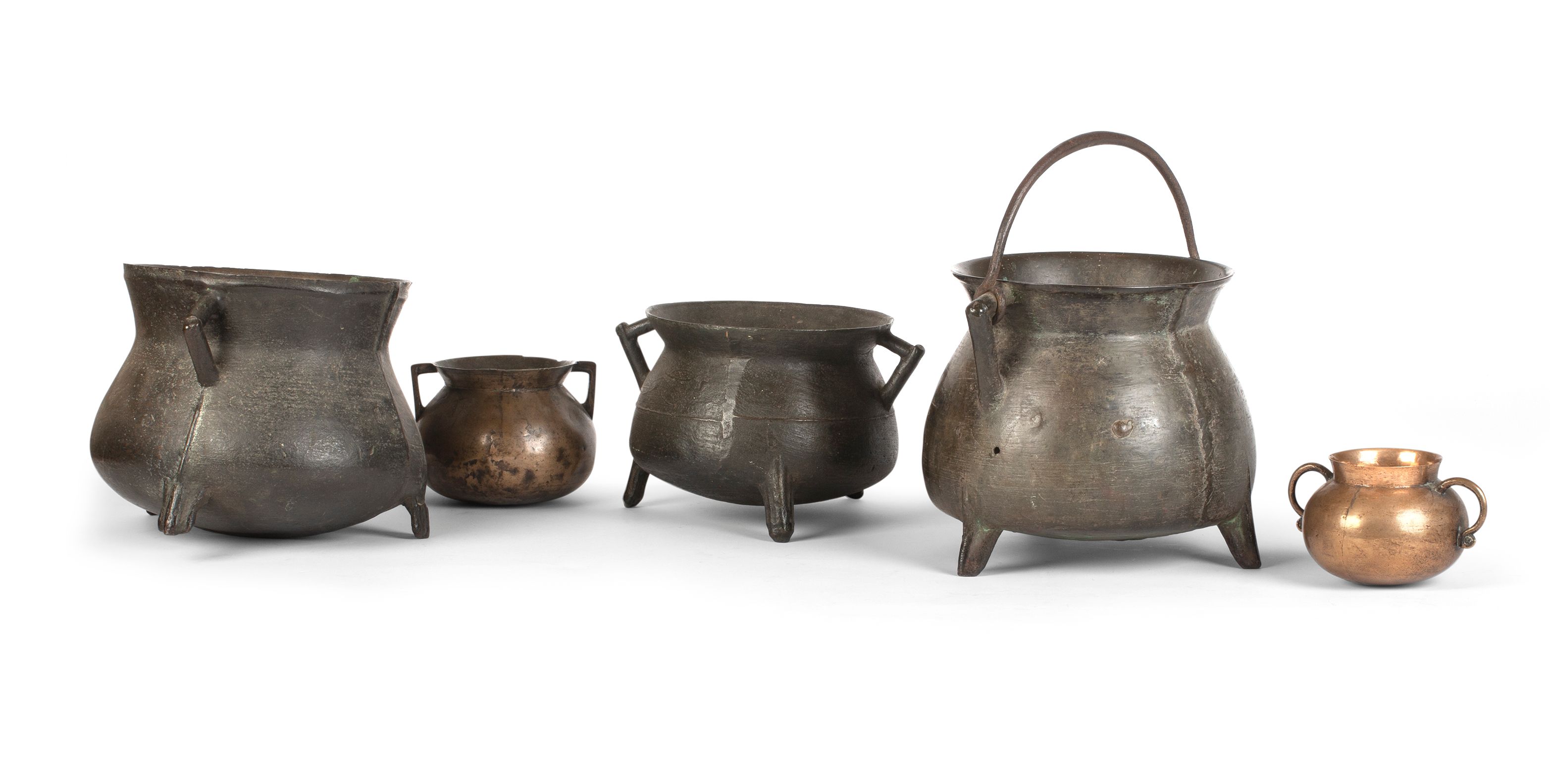 Bonhams : Five various bronze and iron cauldrons (5)