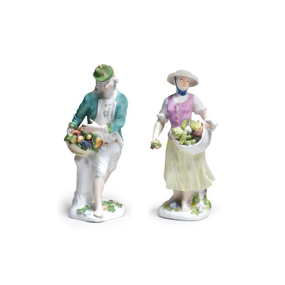 Bonhams : A pair of Meissen figures of vegetable sellers, circa 1740