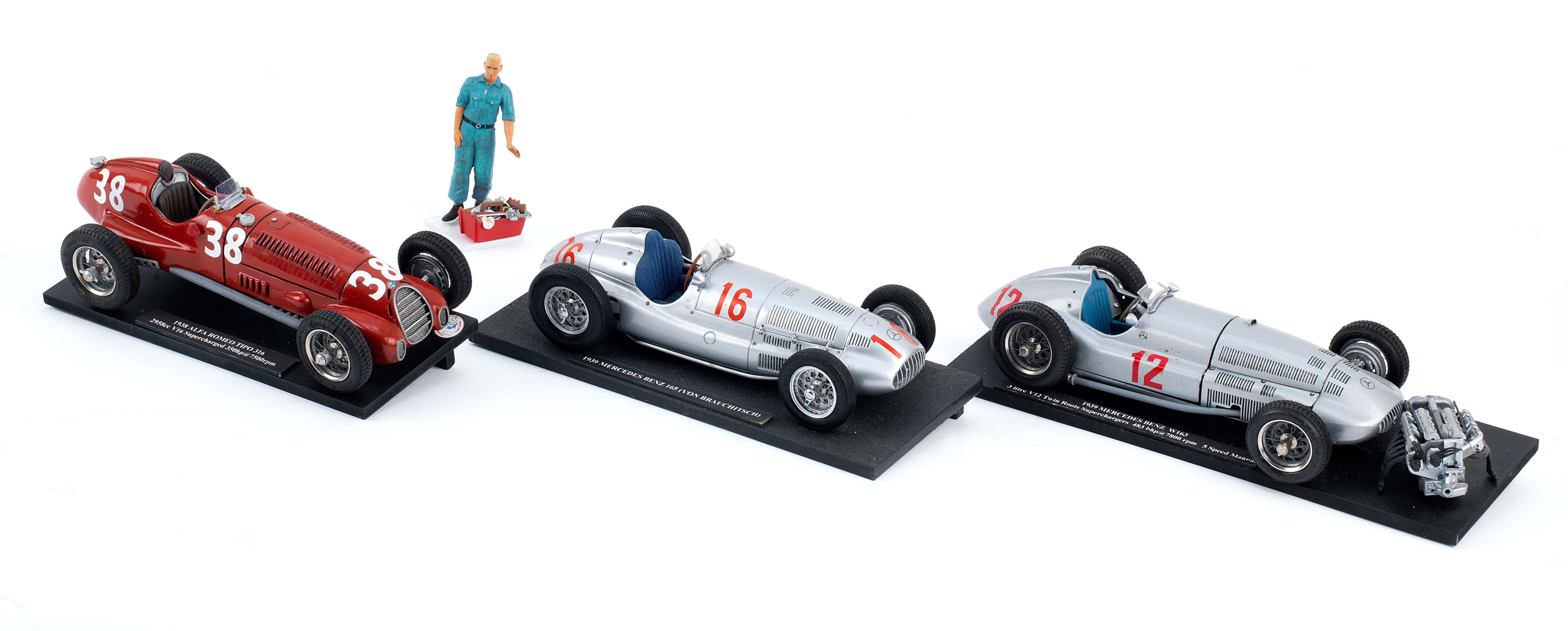 Bonhams Cars Three Scale Models Of 1938 1939 Grand Prix Cars 4