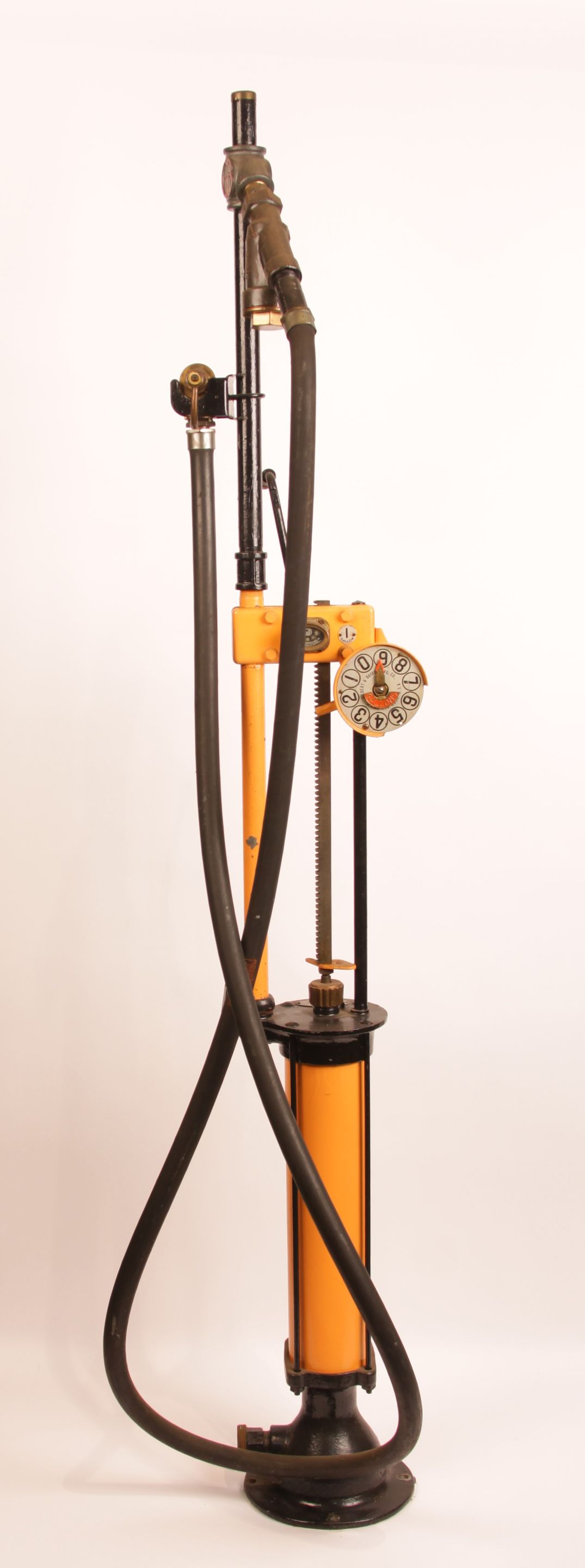 Bonhams Cars : A Gilbert & Barker Model T-281 hand-cranked skeleton ...