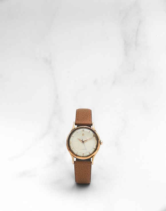Bonhams : Omega. Montre bracelet en or jaune 18K (750) mouvement ...