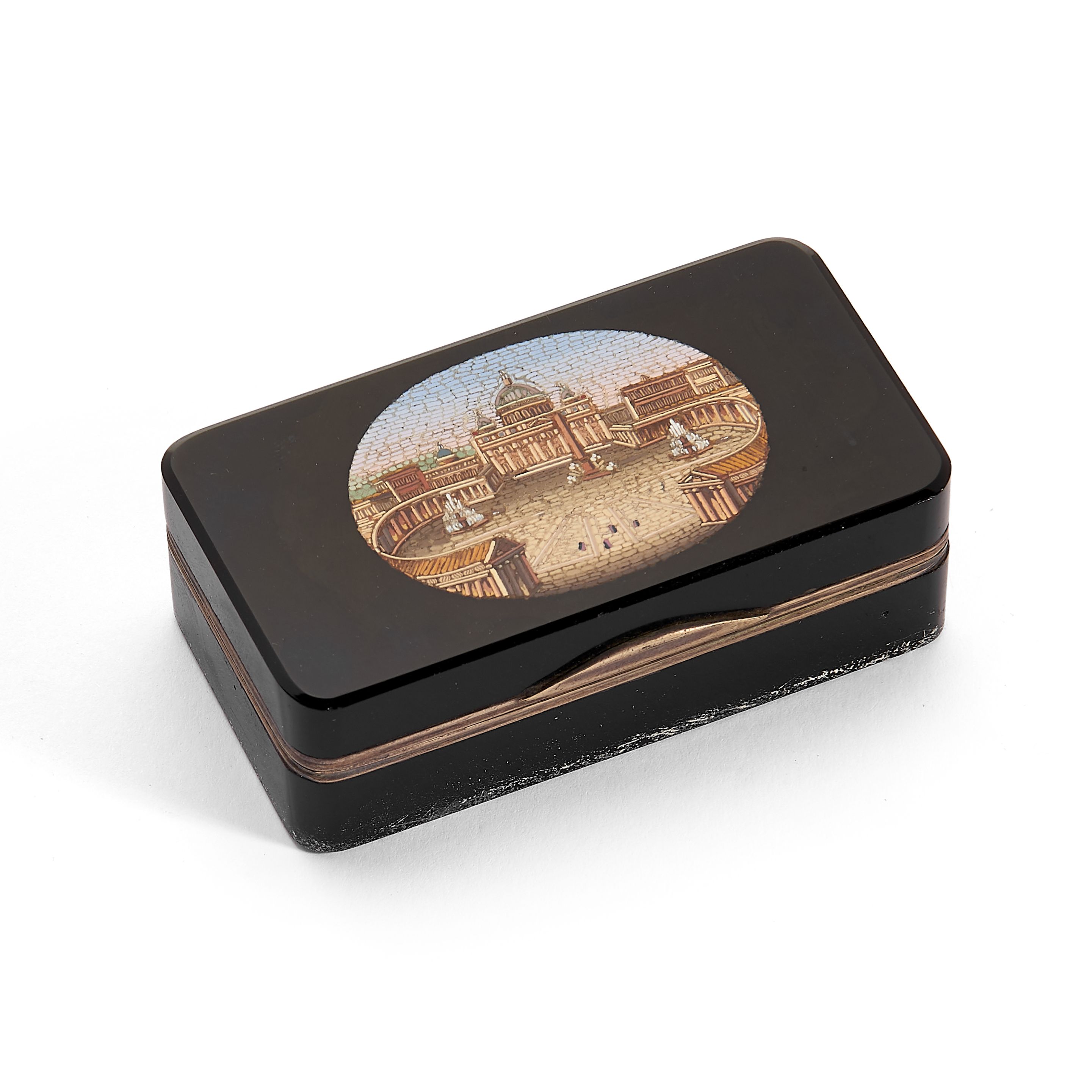 Bonhams : An early 19th century Italian snuff box with inset oval ...