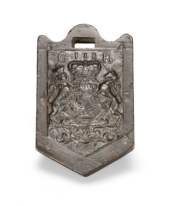 Bonhams : A George III leaded bronze 7lb wool weight Circa 1760 - 1820