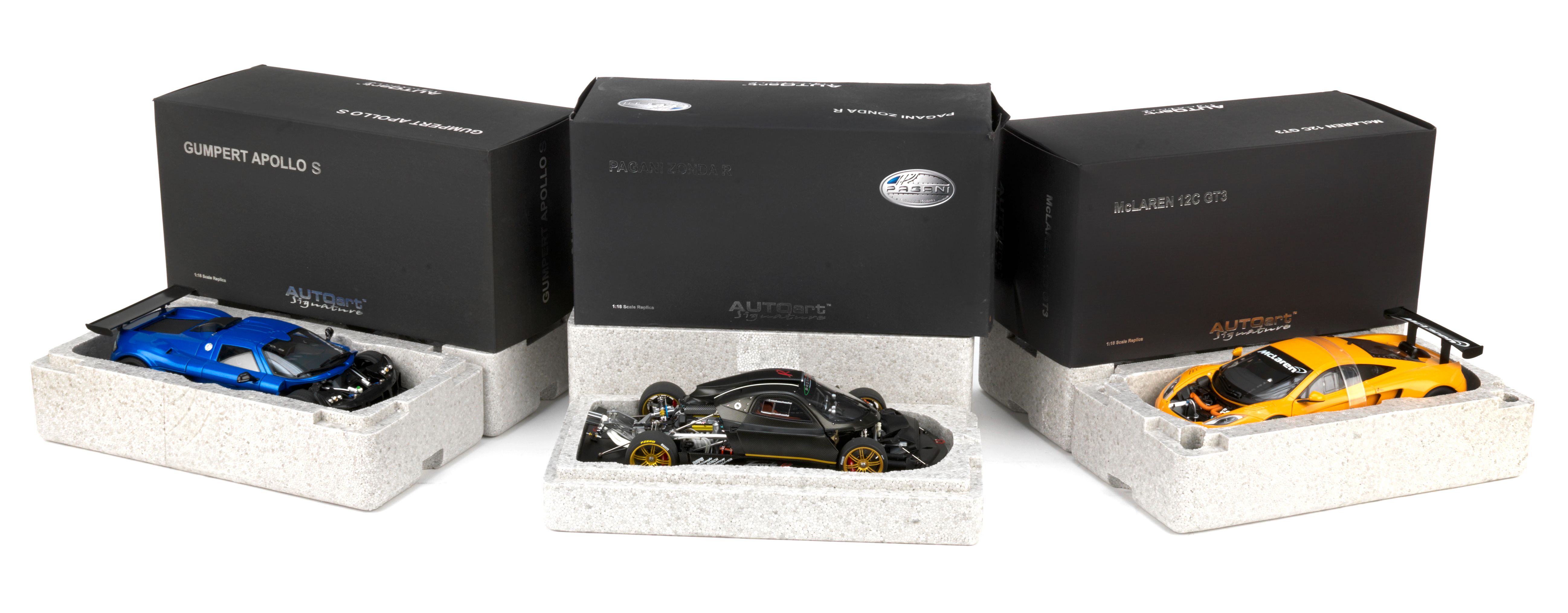 Bonhams Cars : Three boxed 1:18 scale 'supercar' die-cast models by ...