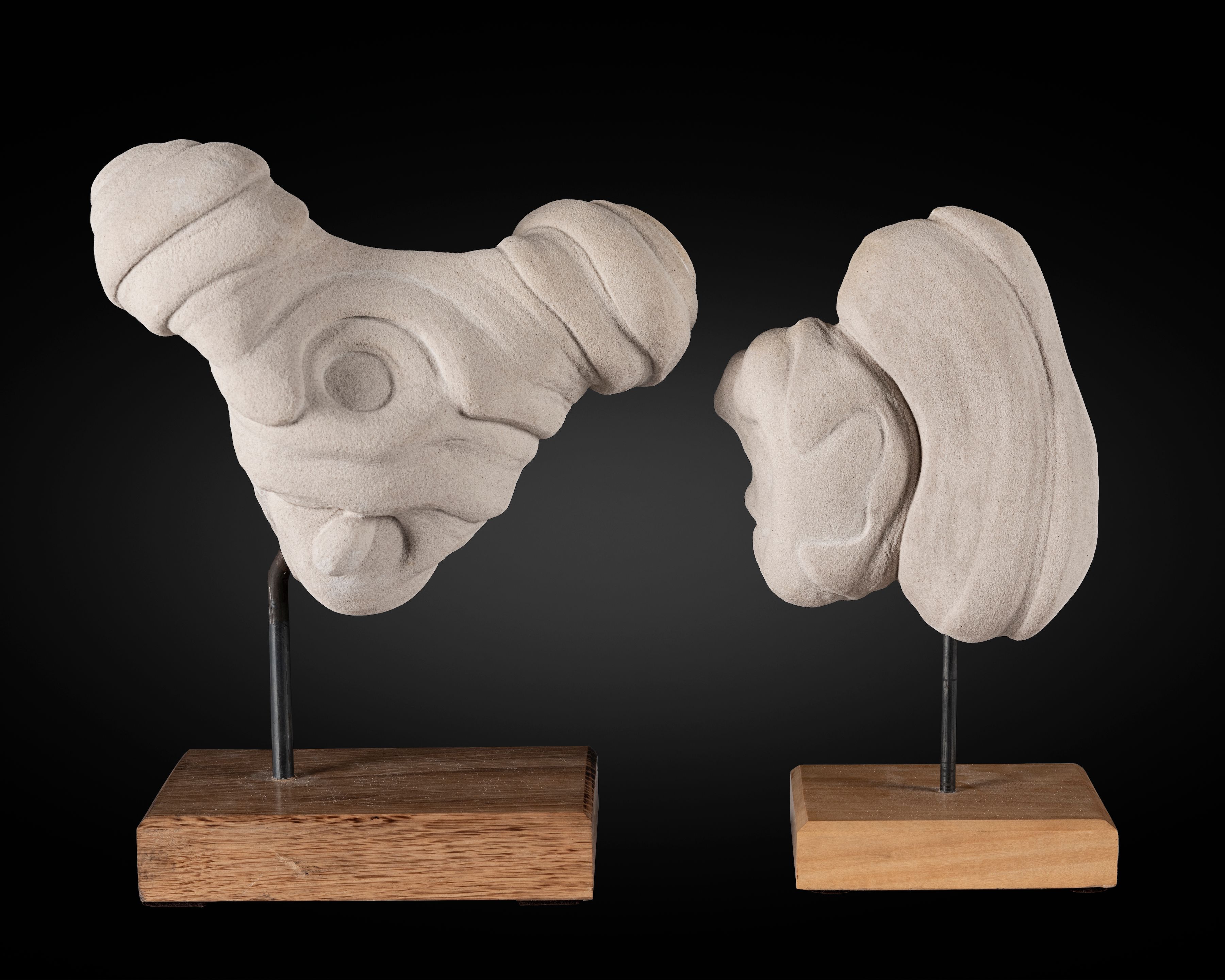 Bonhams : Deux petites gogottes de Fontainebleau, concrétions ...