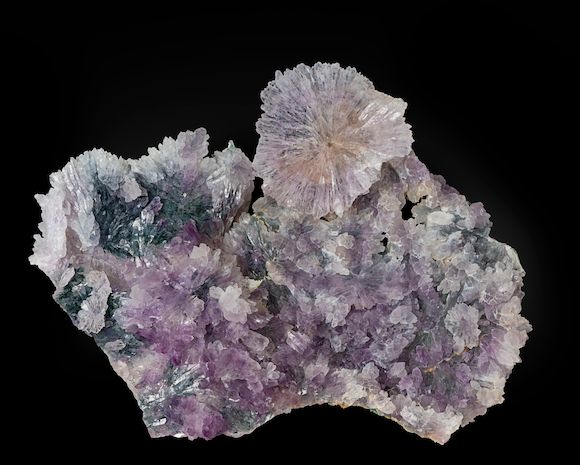 Bonhams : Spectaculaire améthyste 'rose' Very large and impressive ...