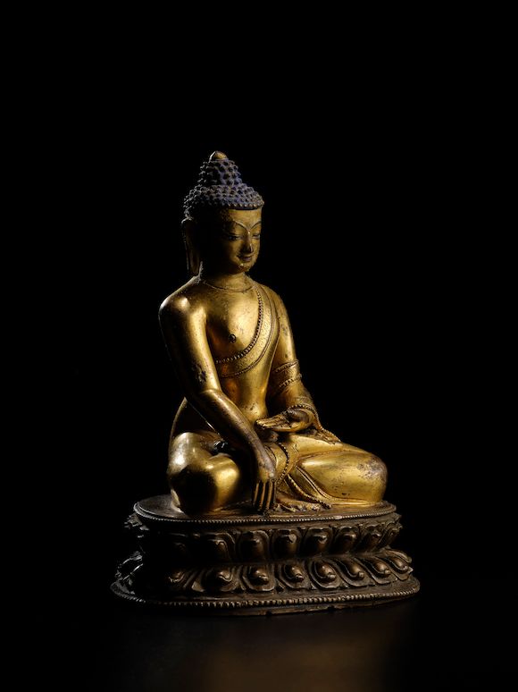 Bonhams : STATUETTE DE BOUDDHA EN ALLIAGE DE CUIVRE DORÉ DYNASTIE YUAN ...