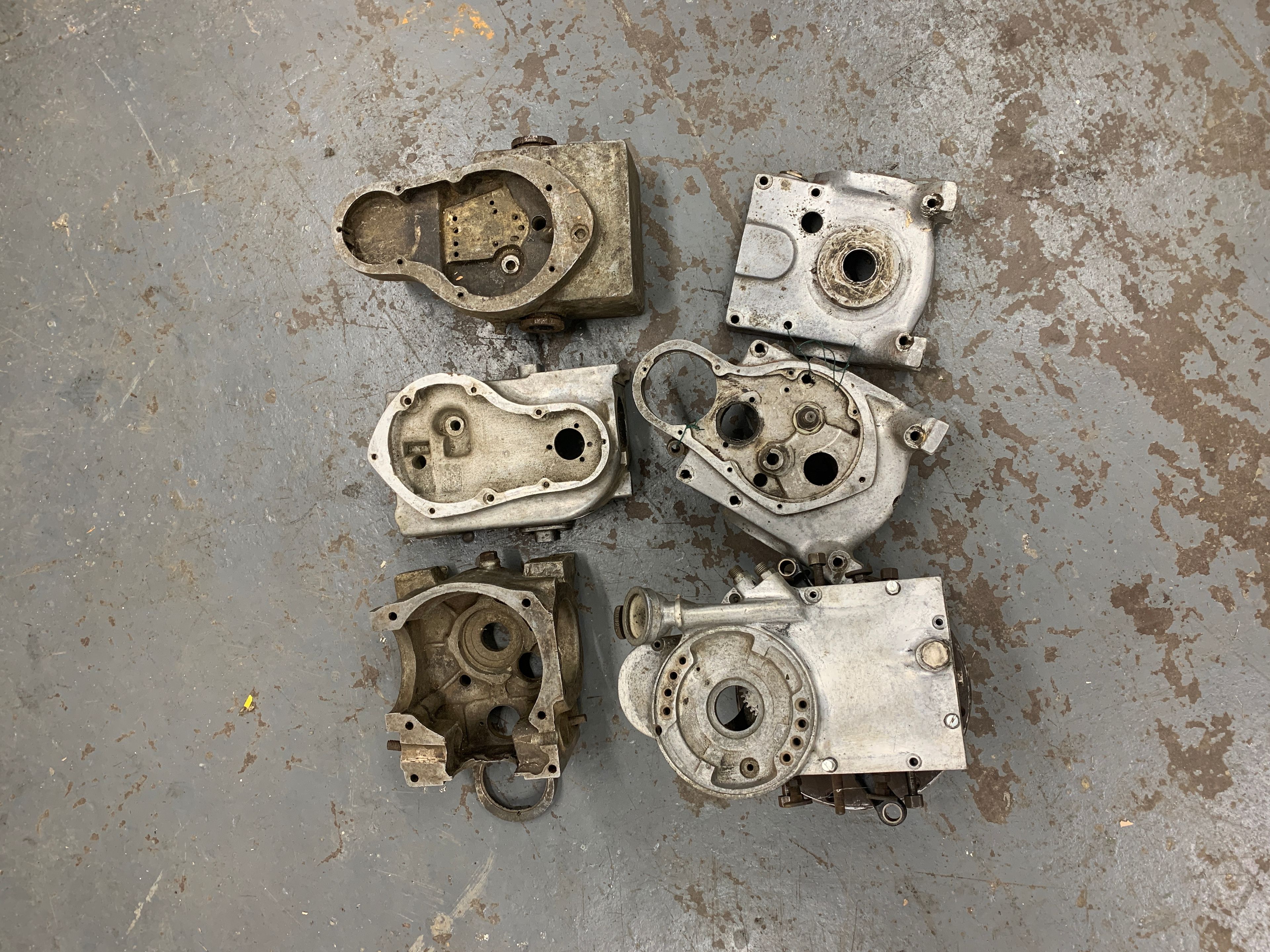 Bonhams Cars : A quantity of believed Douglas engine components ((Qty))