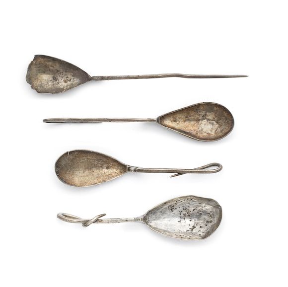 Bonhams : Four Roman silver spoons 4