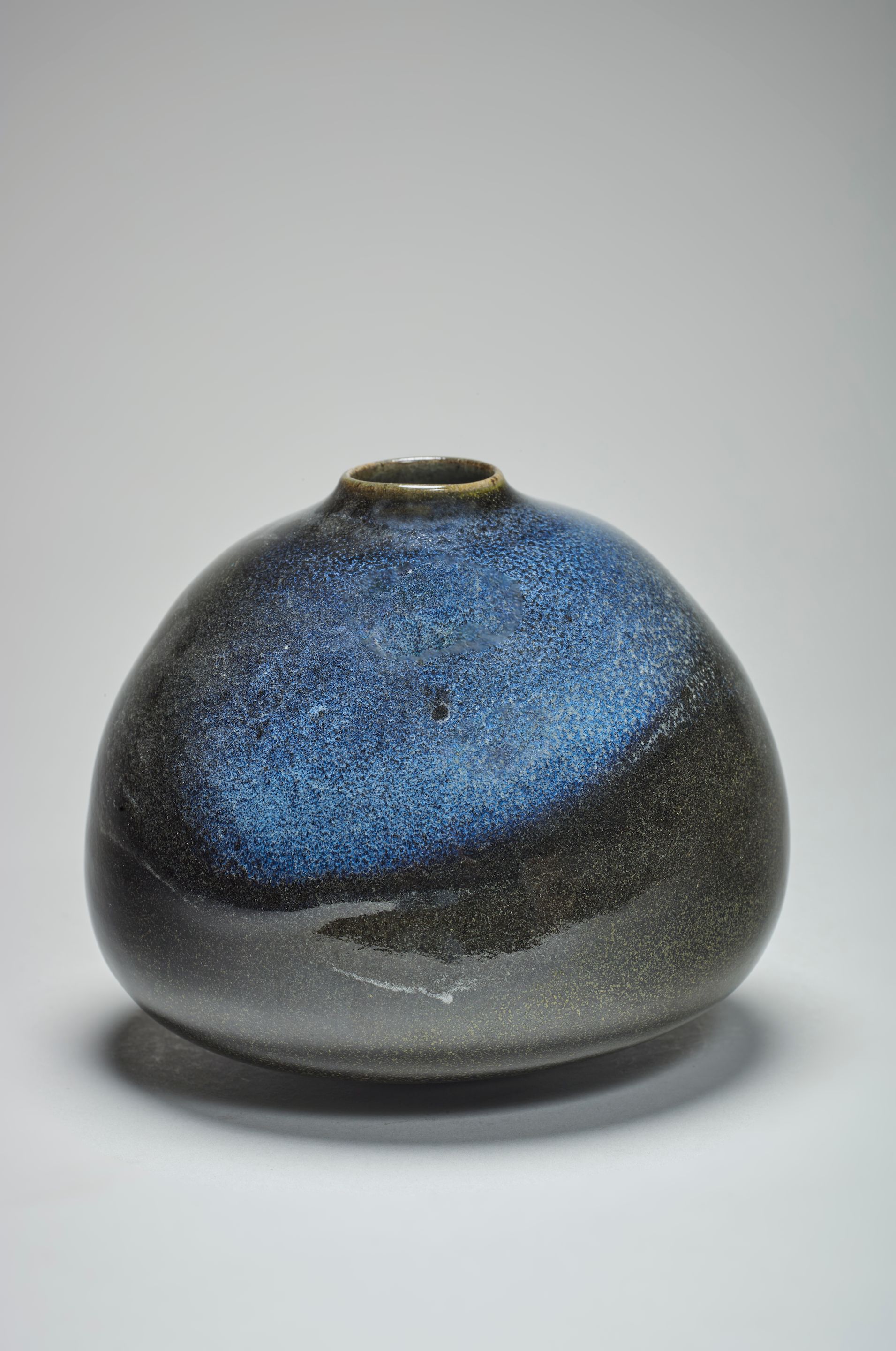 Bonhams Cornette de Saint Cyr : René Ben-Lisa Vase, 1984