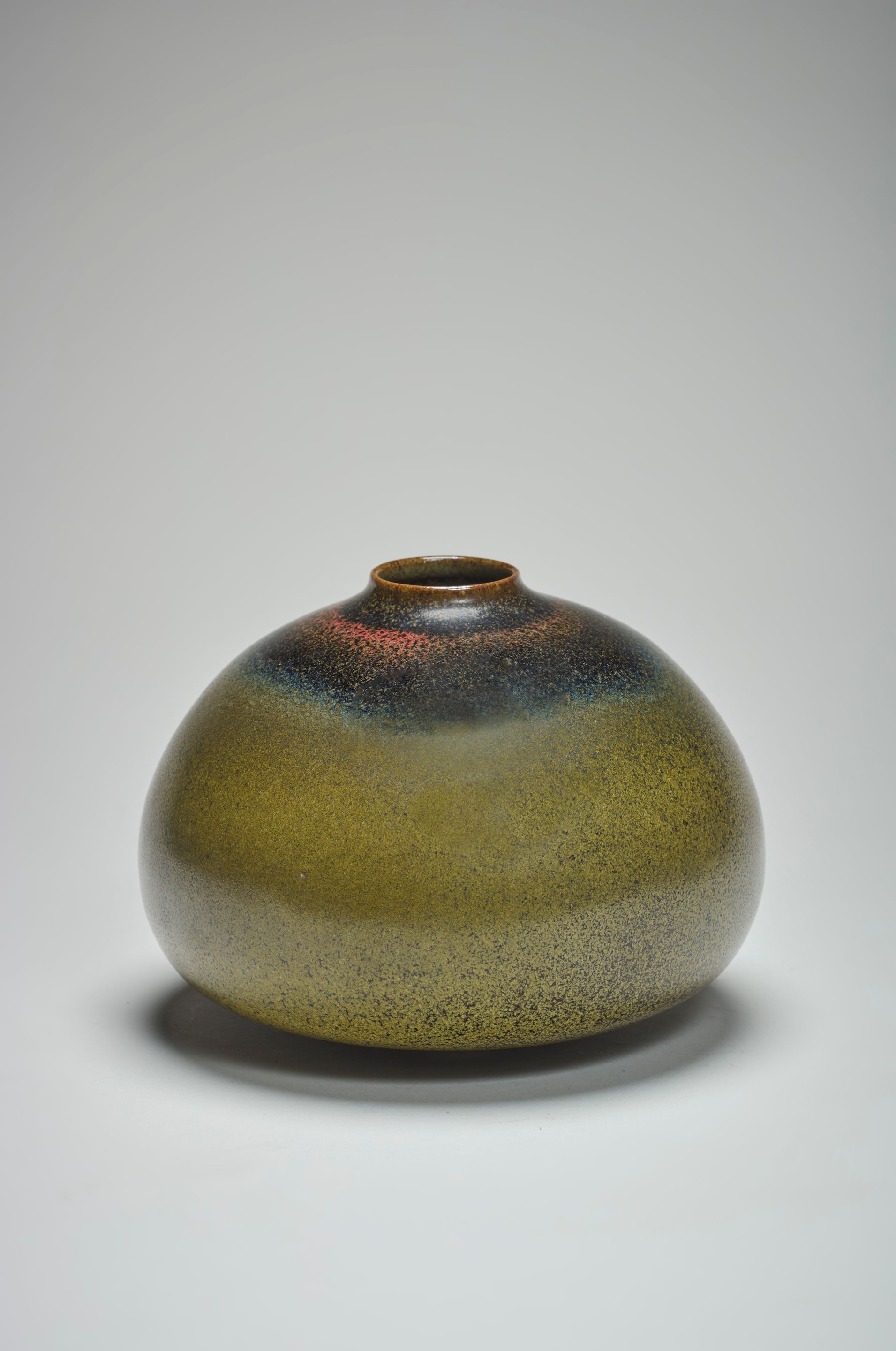 Bonhams : René Ben-Lisa Vase, 1986