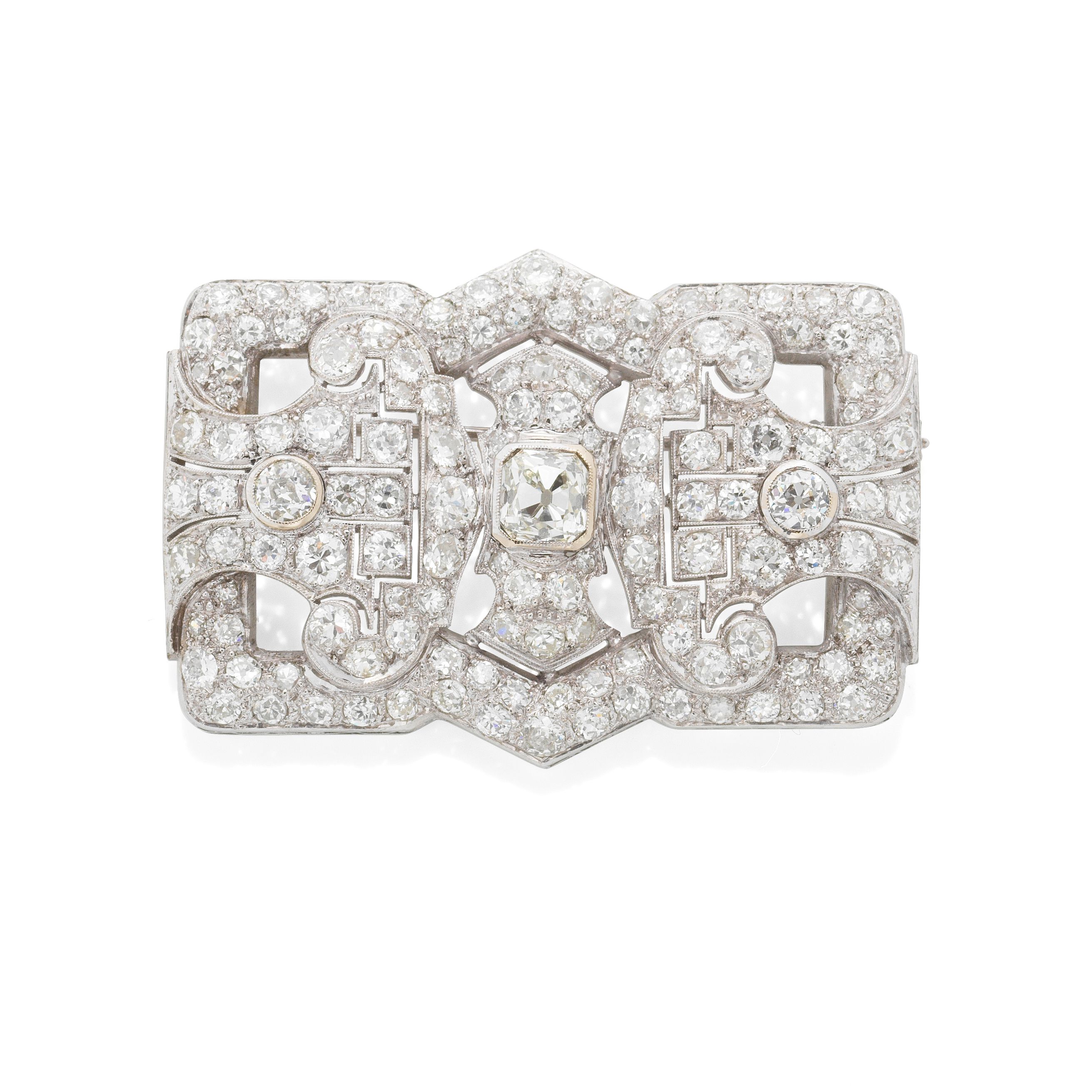 Bonhams : Art deco diamond broche, centre stone 2cts