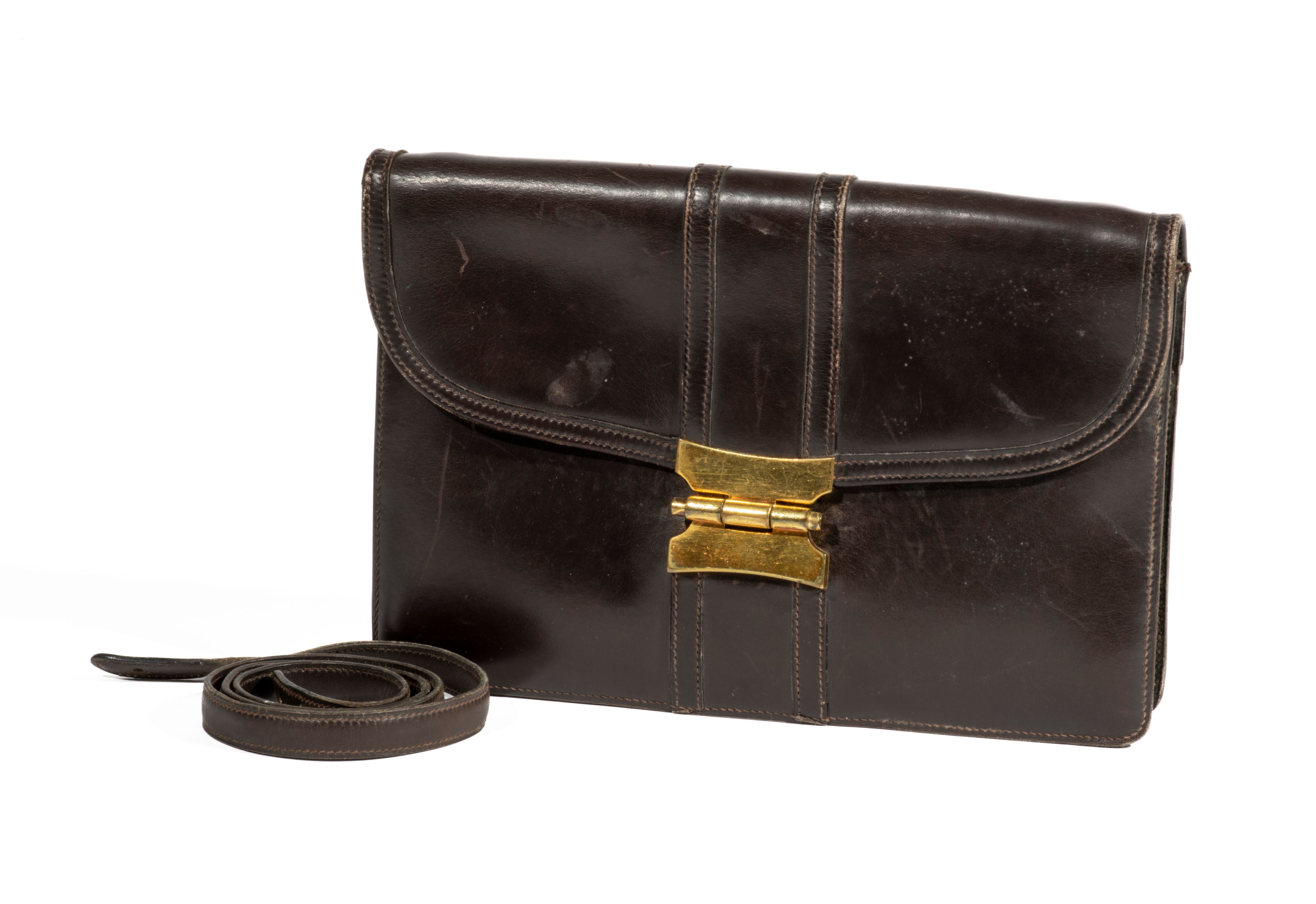 Bonhams Cornette de Saint Cyr : HERMES Paris Made In France. Pochette ...