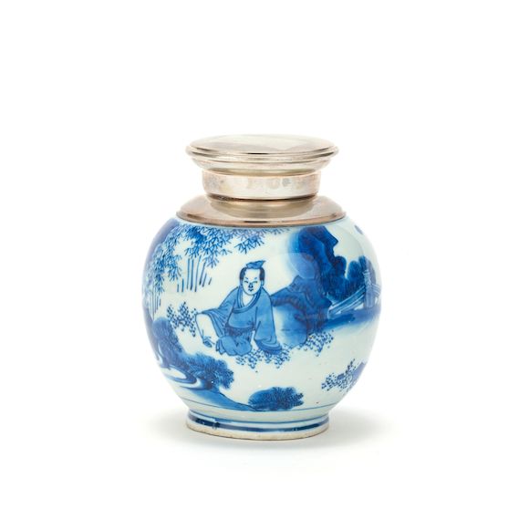 Bonhams : A SILVER MOUNTED BLUE AND WHITE JAR Chongzhen (2)