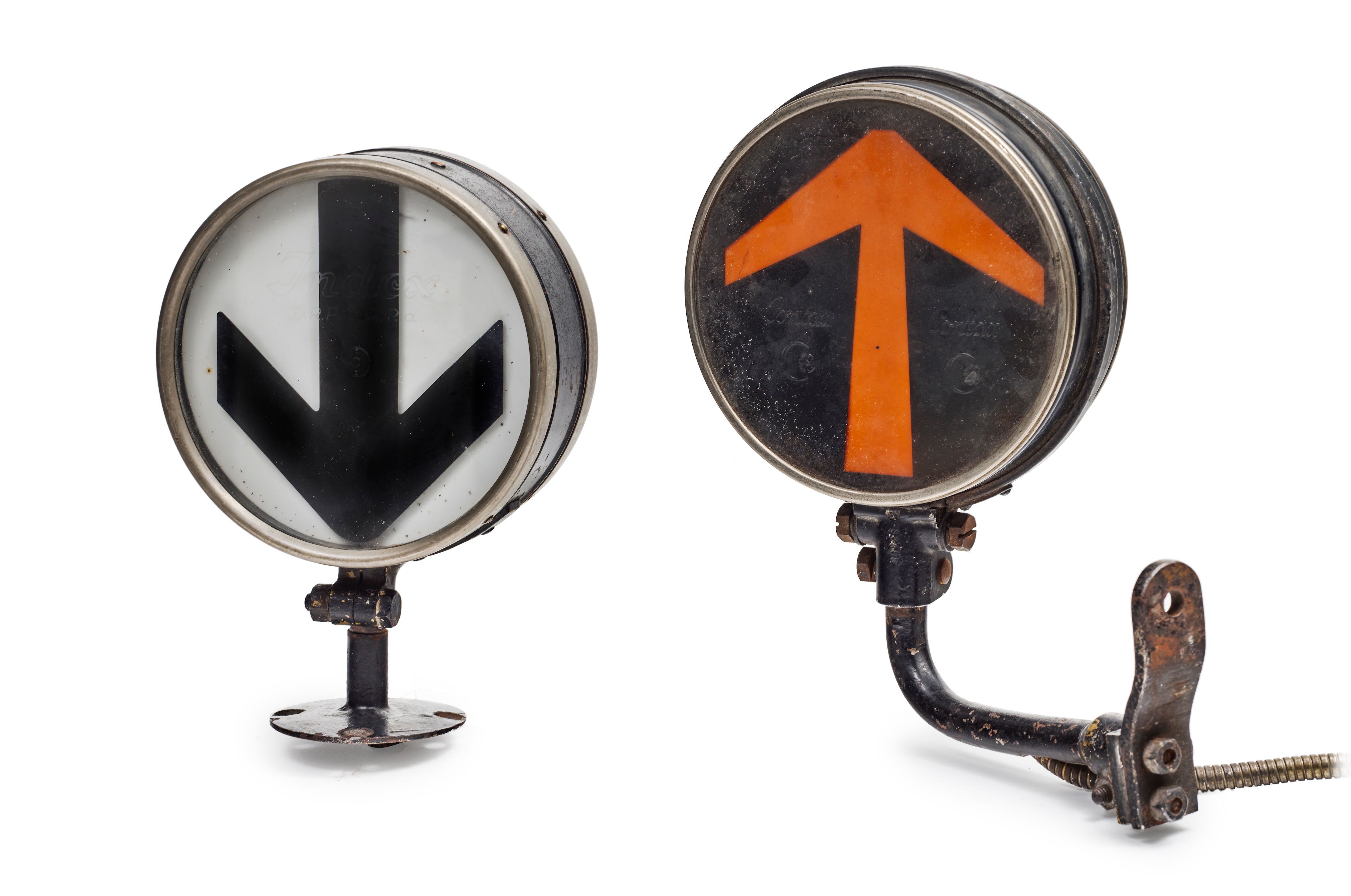 Bonhams Cars : Signal System - German