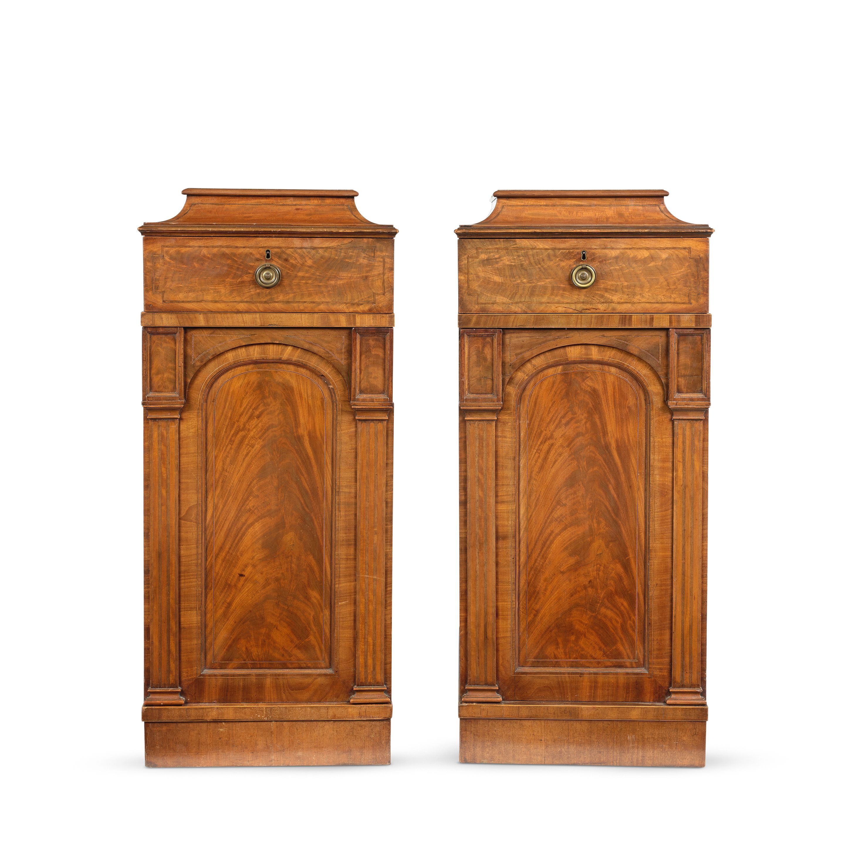 Bonhams : A PAIR OF REGENCY MAHOGANY, CROSSBANDED AND LINE INLAID ...