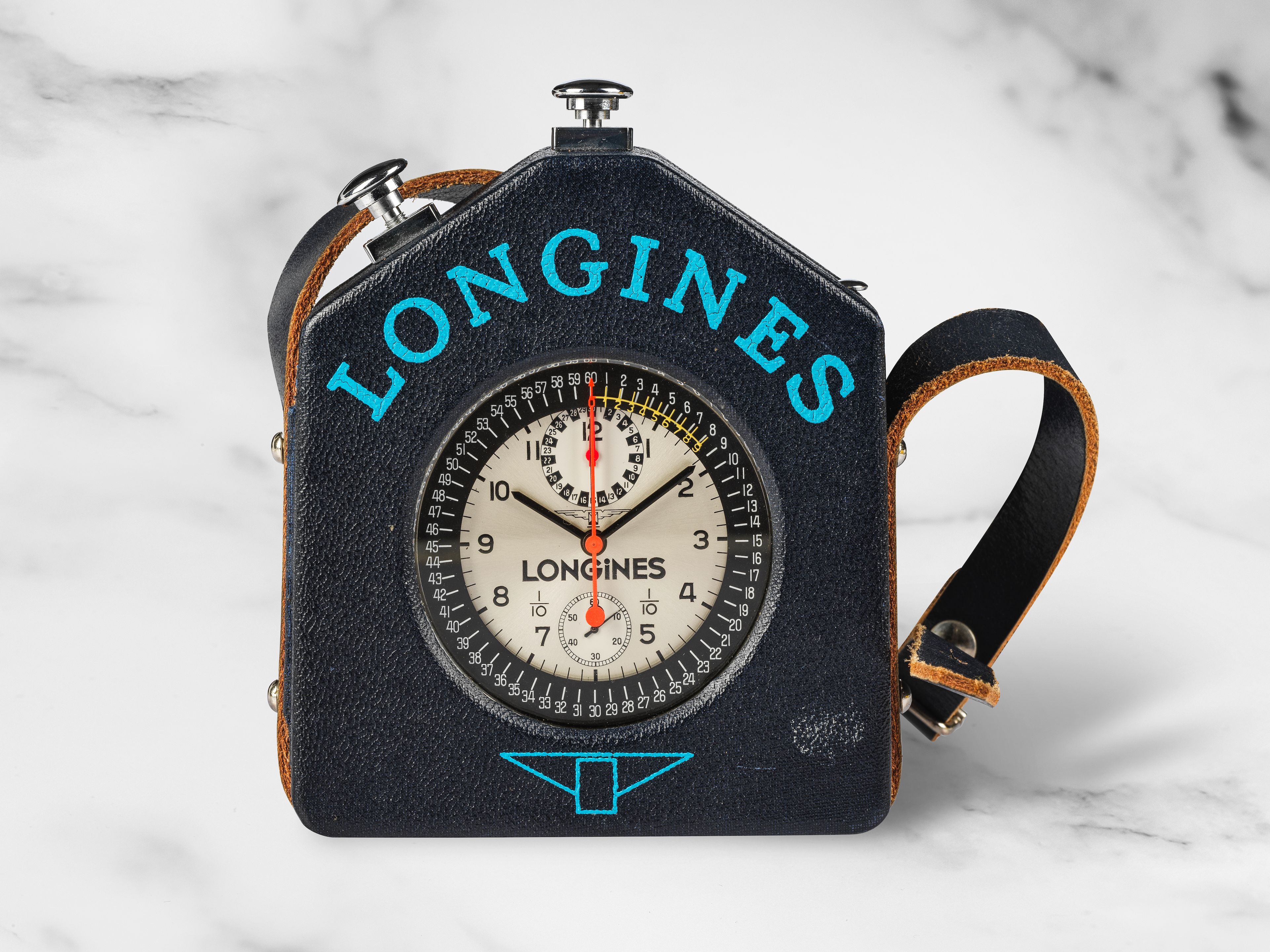Bonhams Cornette de Saint Cyr : Longines. Rare et insolite chronographe ...