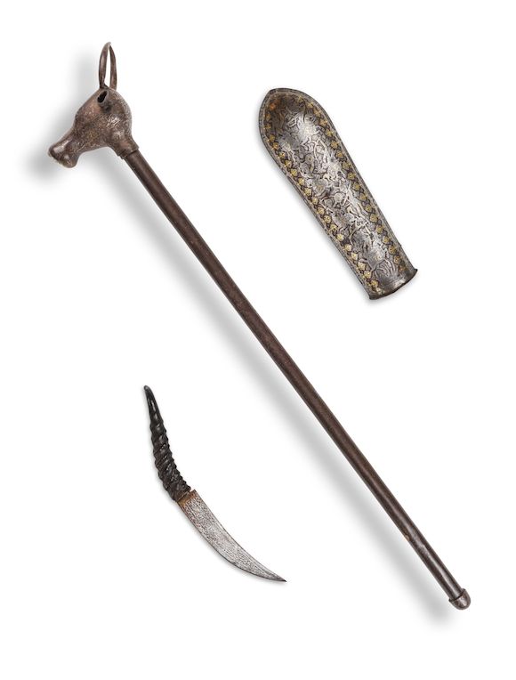 Bonhams Cornette de Saint Cyr : Masse d'arme en acier Qajar, un protège ...