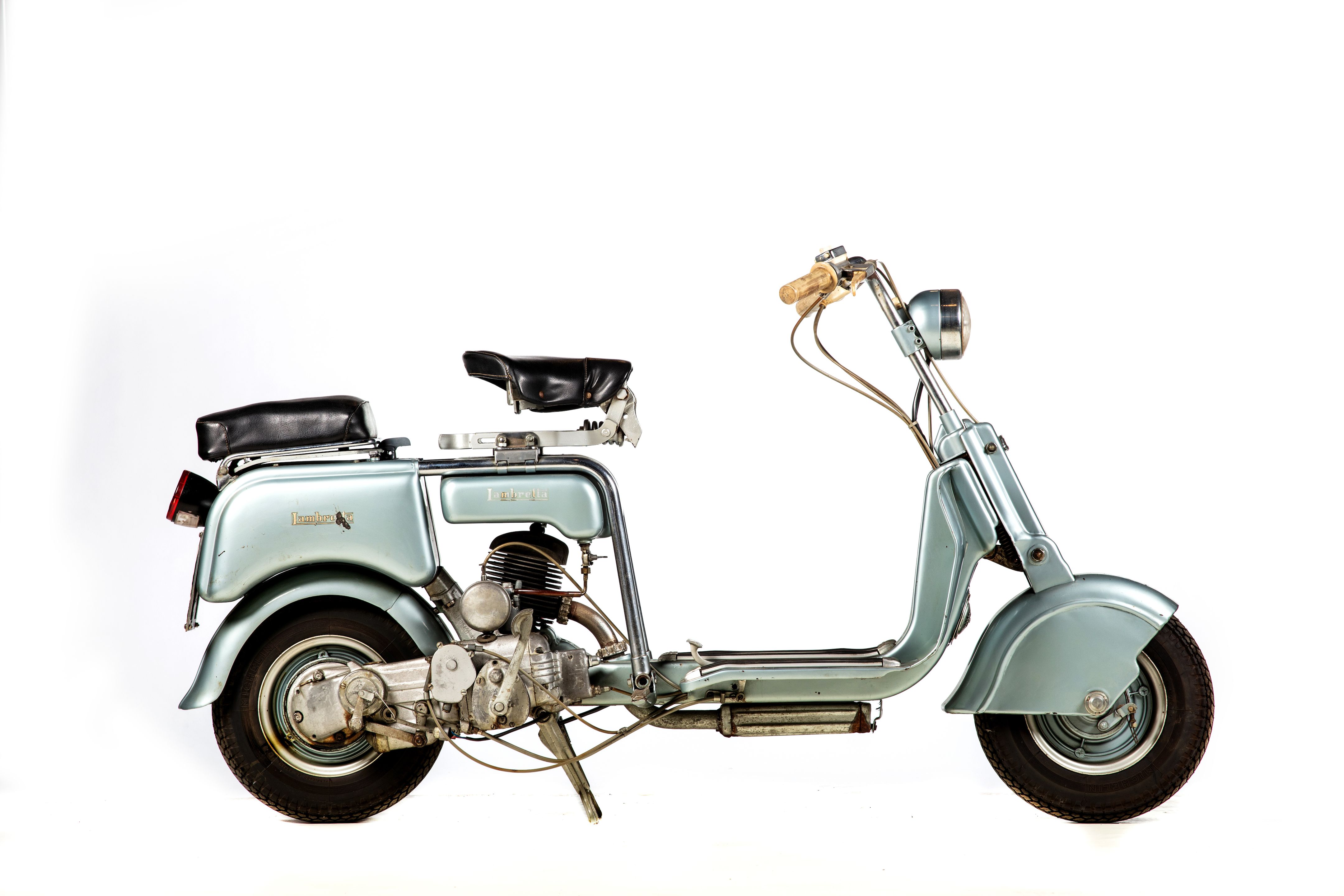 Bonhams Cars : 1949 Lambretta 125cc Tipo B Motor Scooter Frame no ...