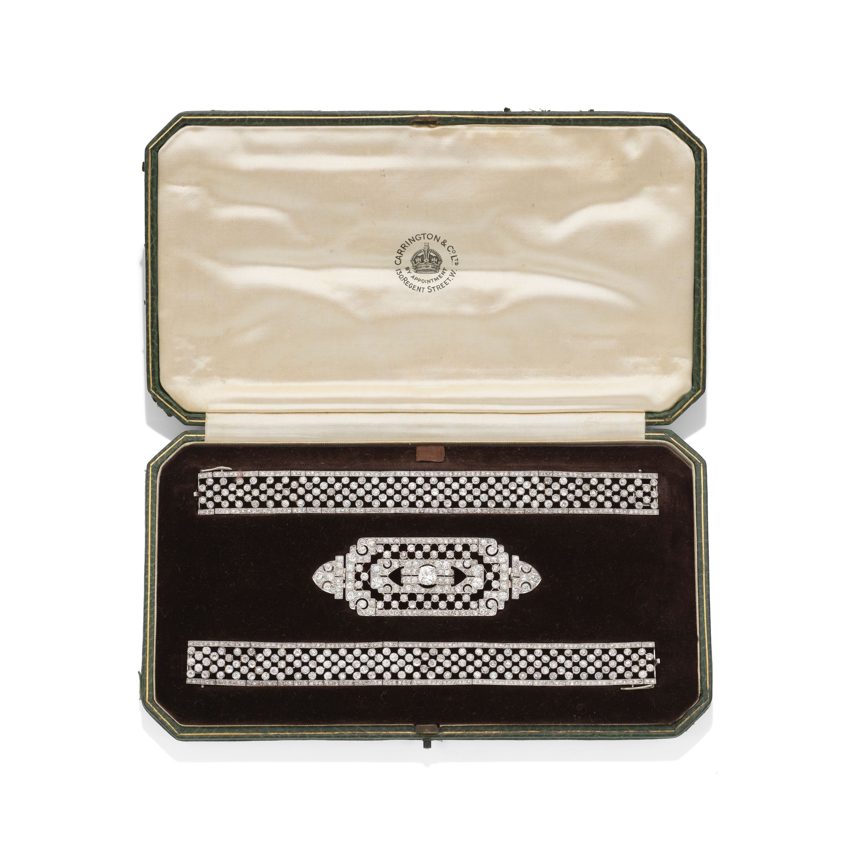 Bonhams : ART DECO DIAMOND BRACELET/CHOKER/BROOCH/PENDANT COMBINATION ...