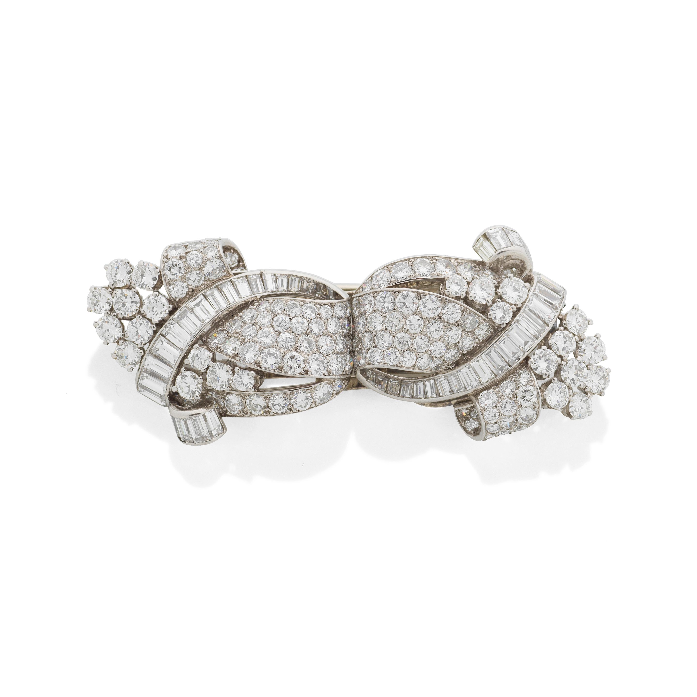 Bonhams : DIAMOND DOUBLE-CLIP/BROOCH, CIRCA 1935