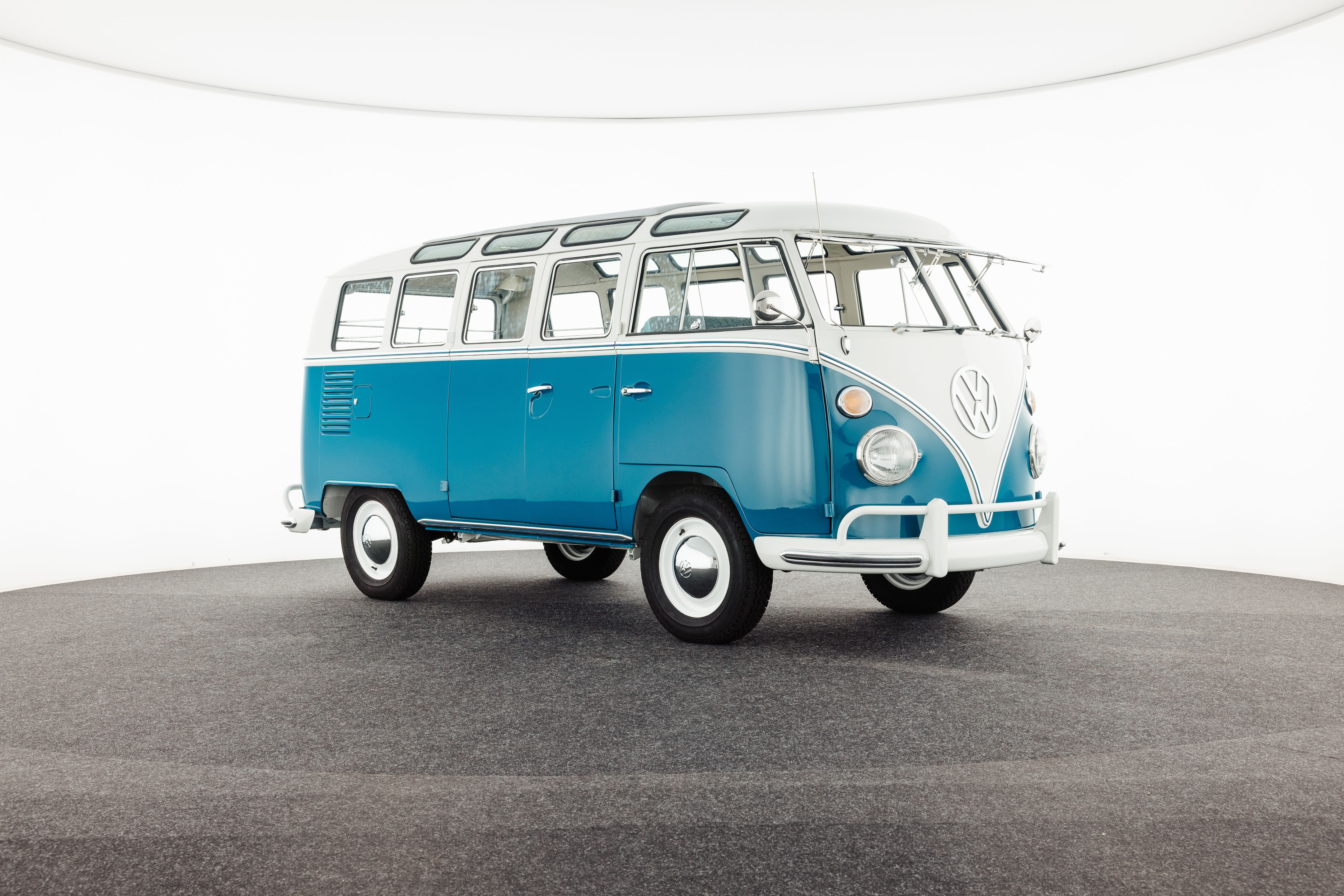 Bonhams Cars : 1965 Volkswagen T1 Samba De Luxe 21-Window Microbus ...