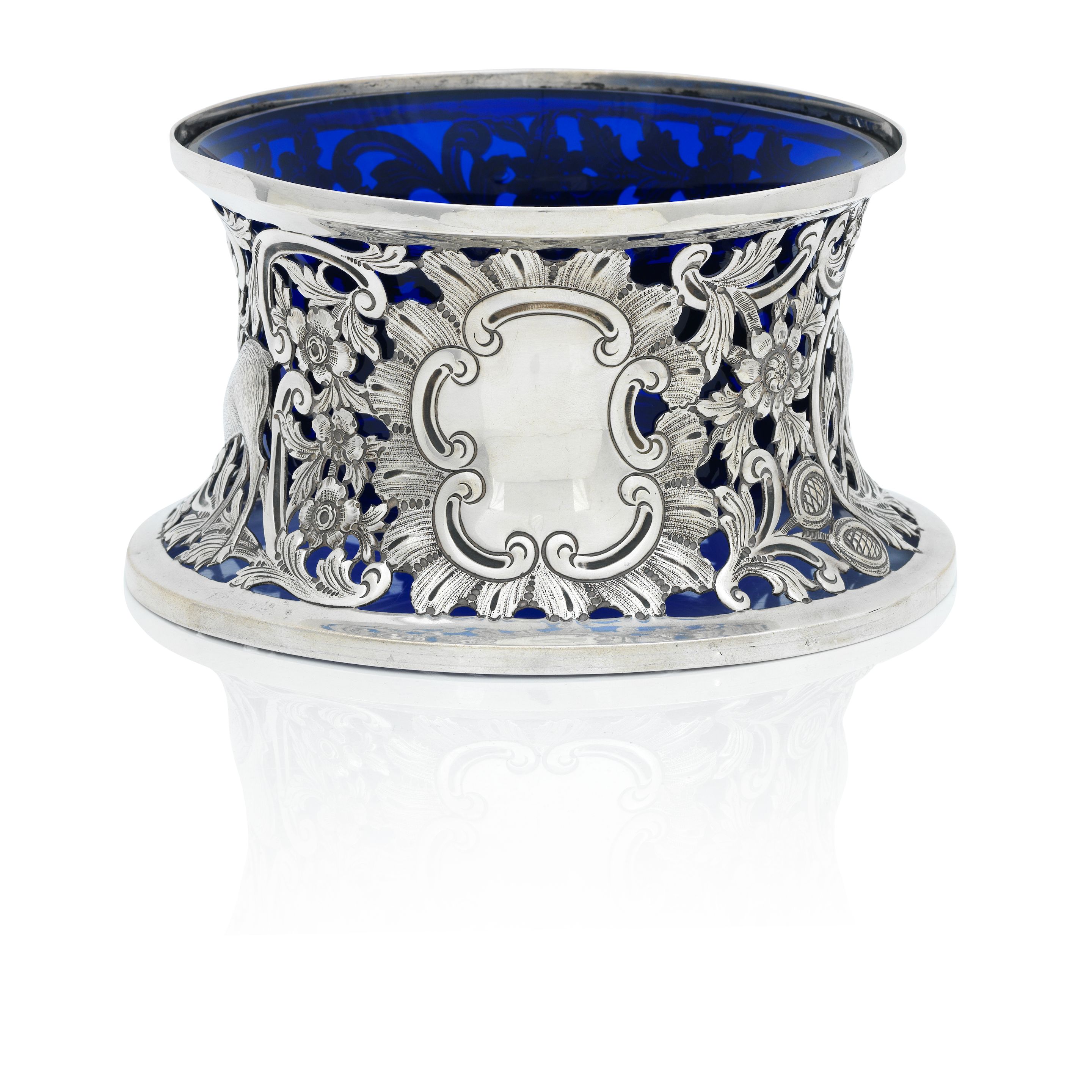Bonhams : AN EDWARDIAN IRISH SILVER DISH RING By Weir & Sons, Dublin 1908,
