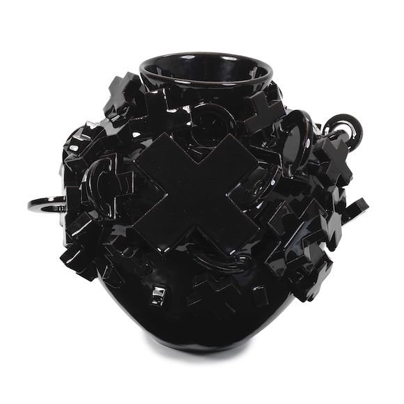 Bonhams : Josh Aubrook 'I Feel Noughty, I Feel Cross, 1' vessel, 2021