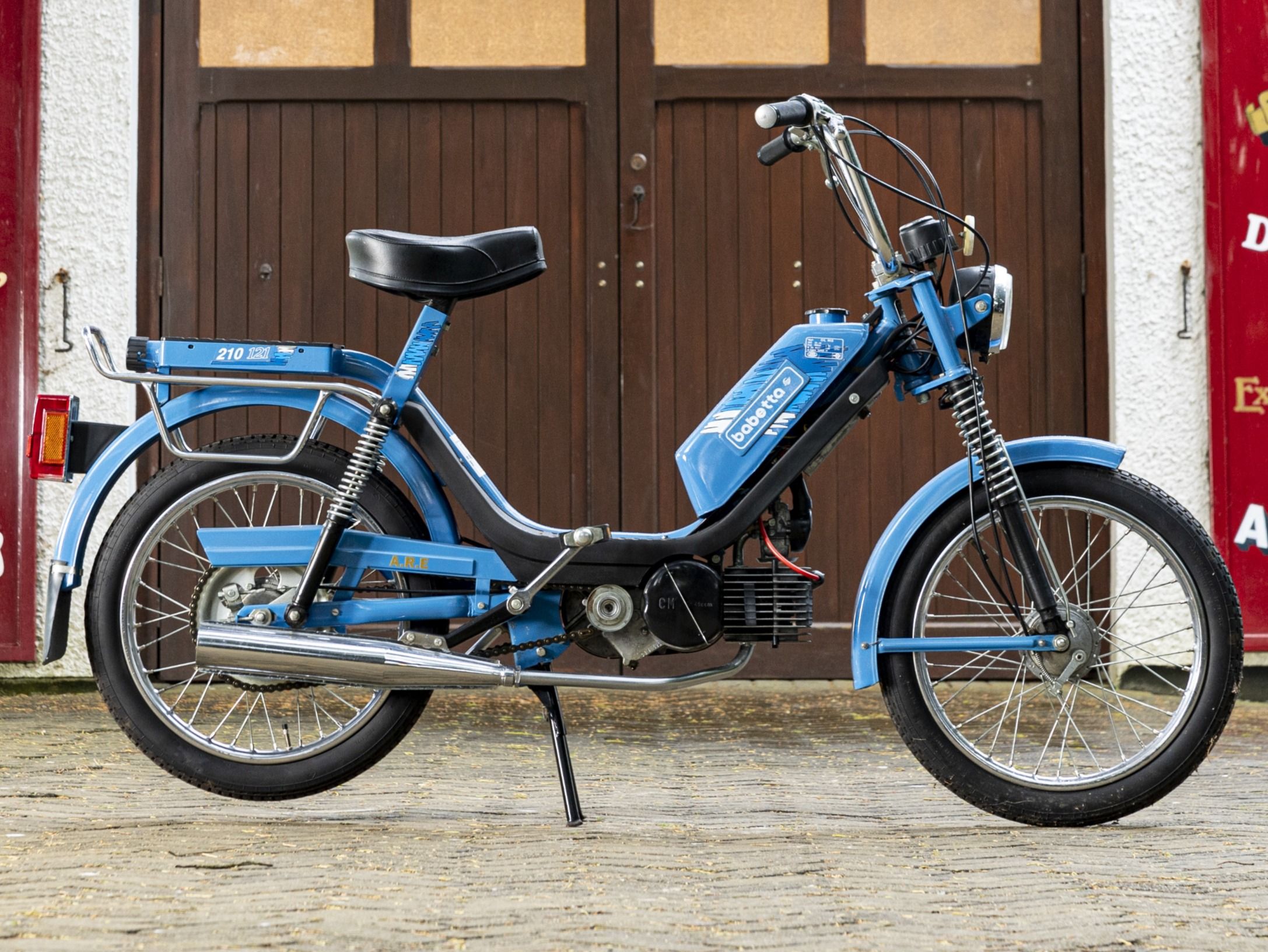Bonhams Cars : The Anthony R. East Classic Motorcycle Collection, 1993 ...