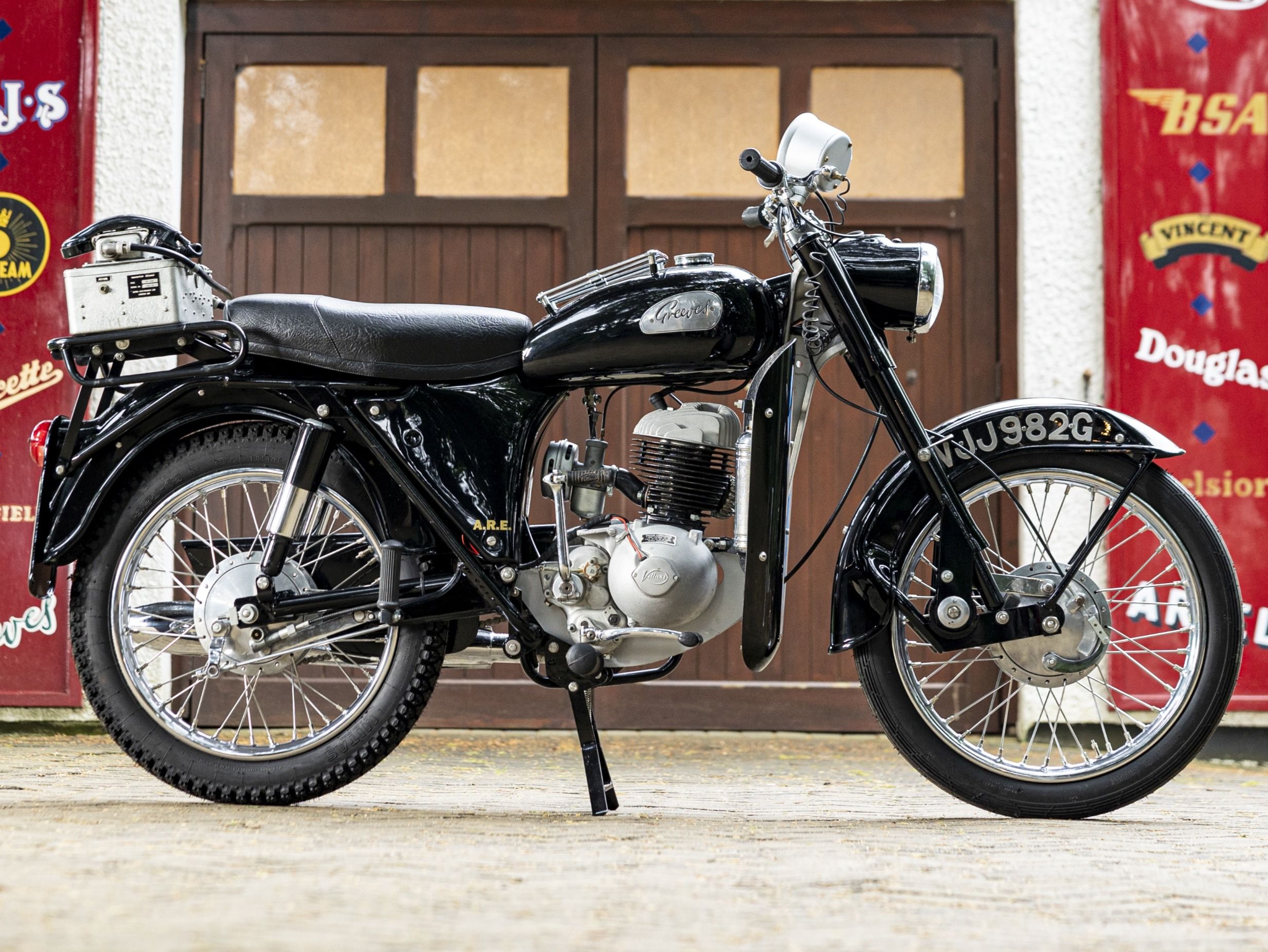 Bonhams Cars : The Anthony R. East Classic Motorcycle Collection, 1968 ...